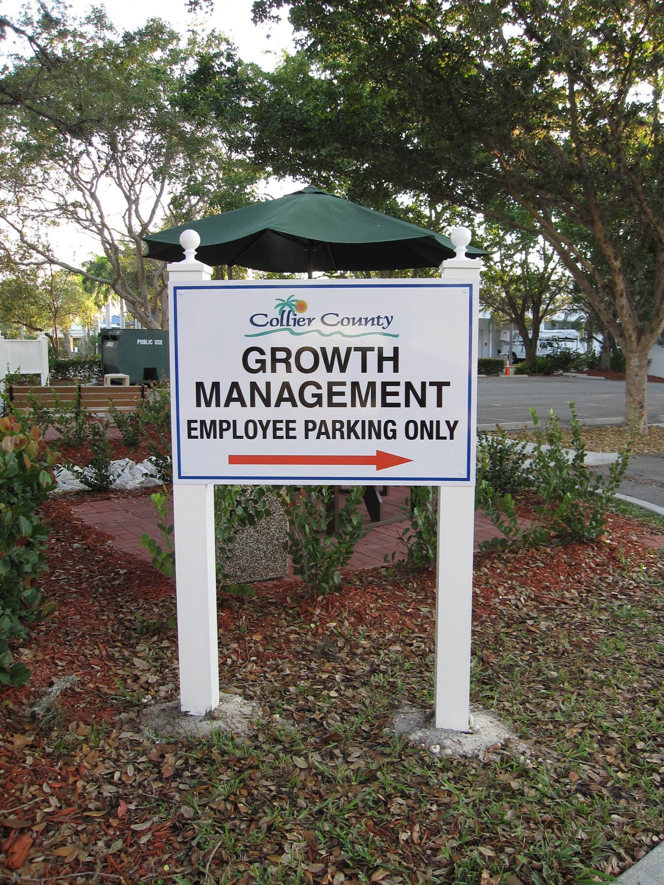 Post & Panel Signs | Lykins - Signtek