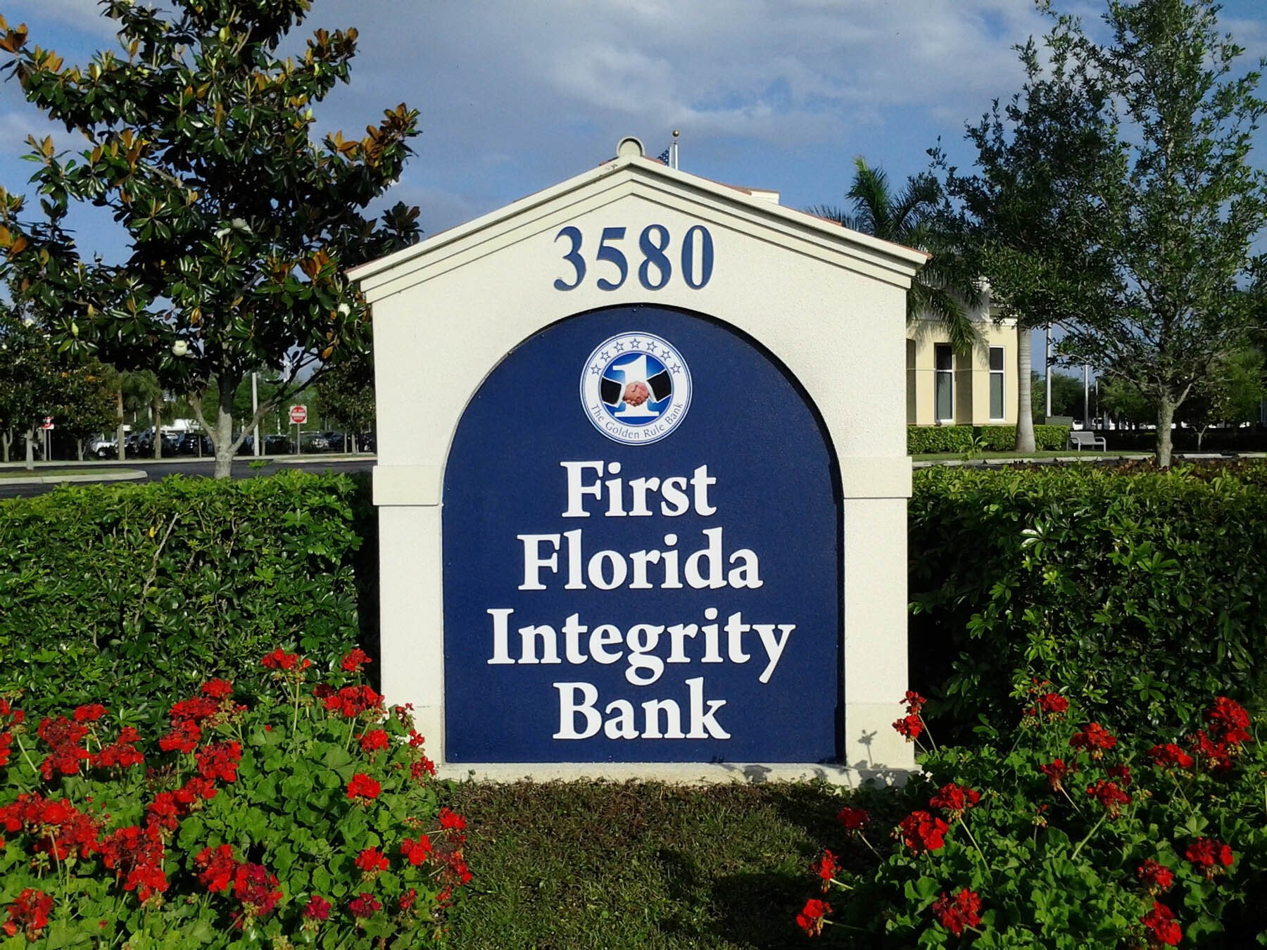 Monument Signs | Lykins - Signtek