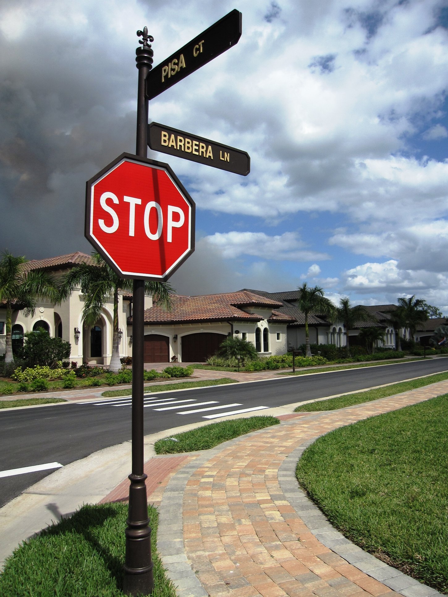 Street & Traffic Signs | Lykins - Signtek