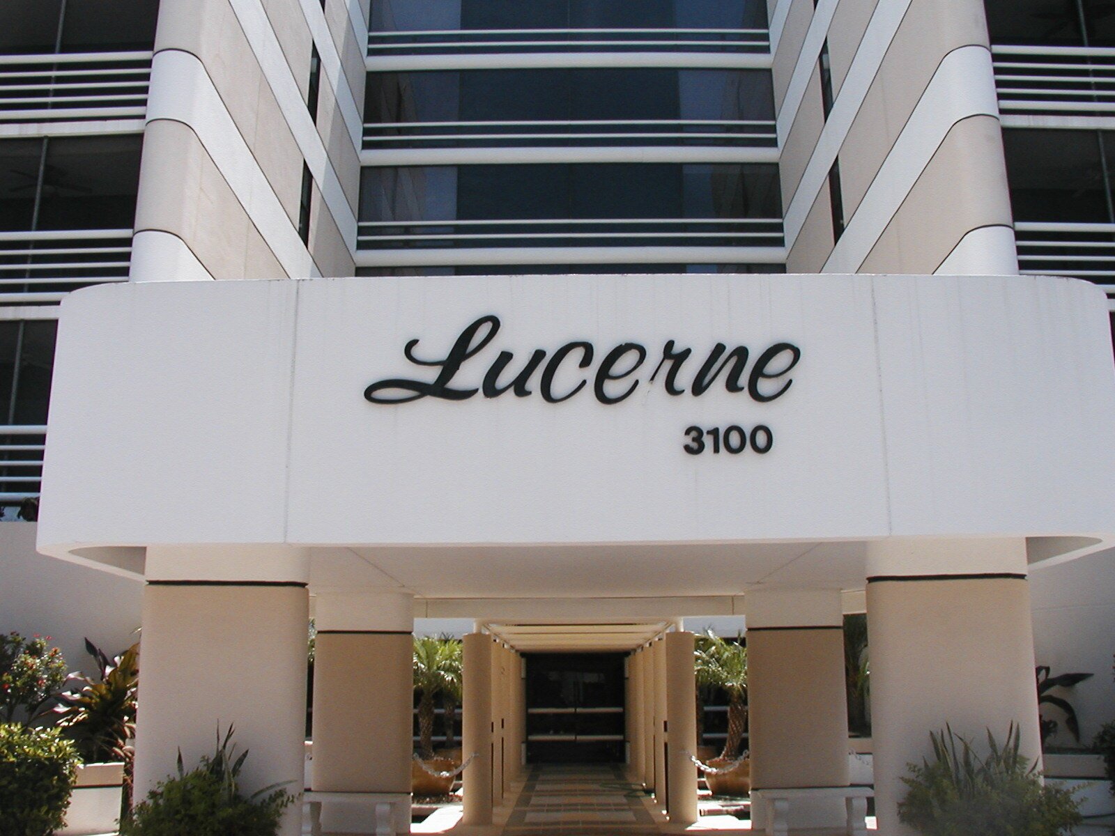 Wall Signs | Lykins - Signtek