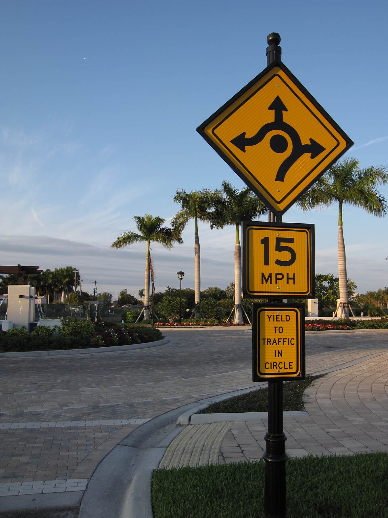 Street & Traffic Signs | Lykins - Signtek