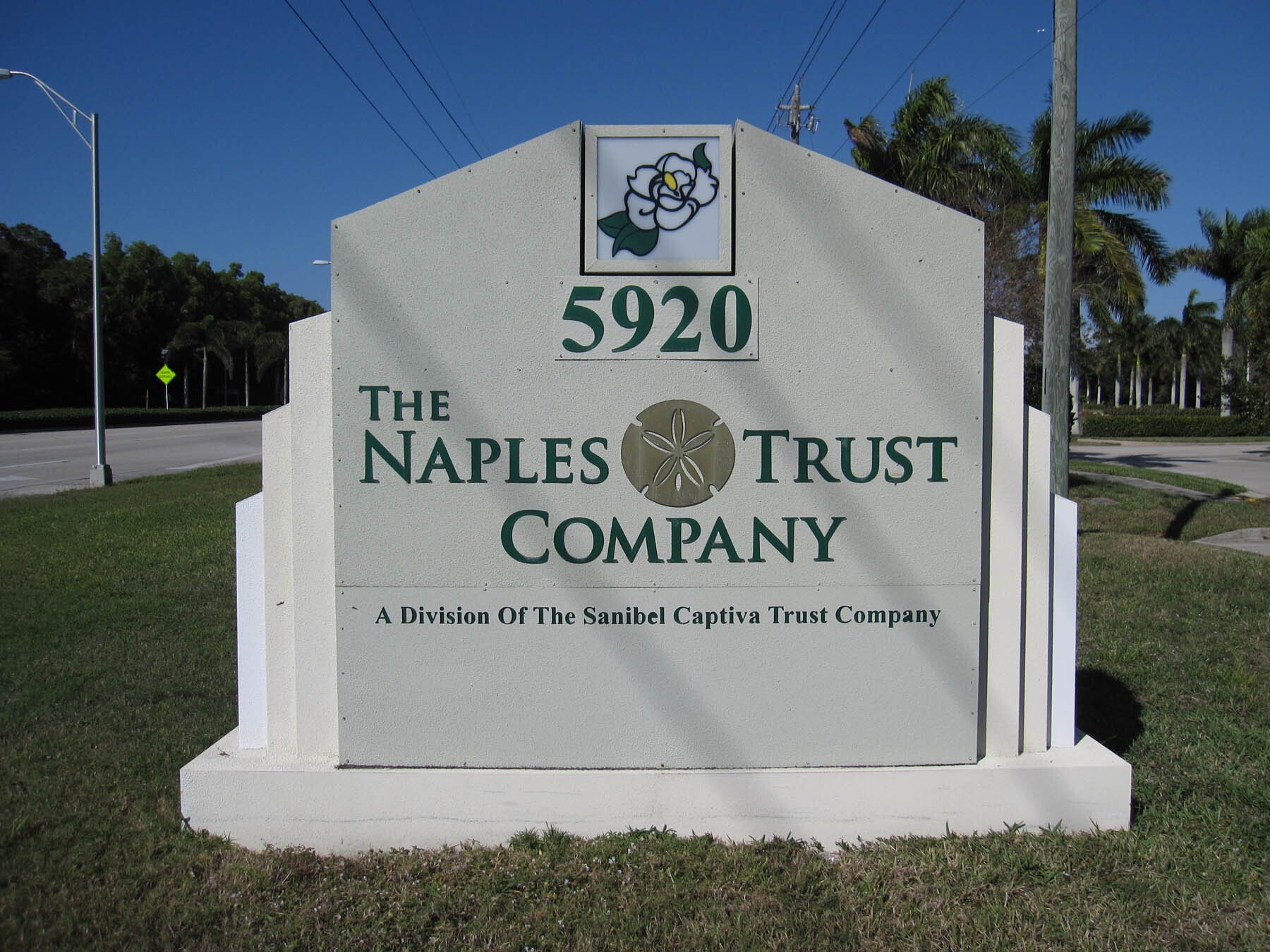 Monument Signs | Lykins - Signtek