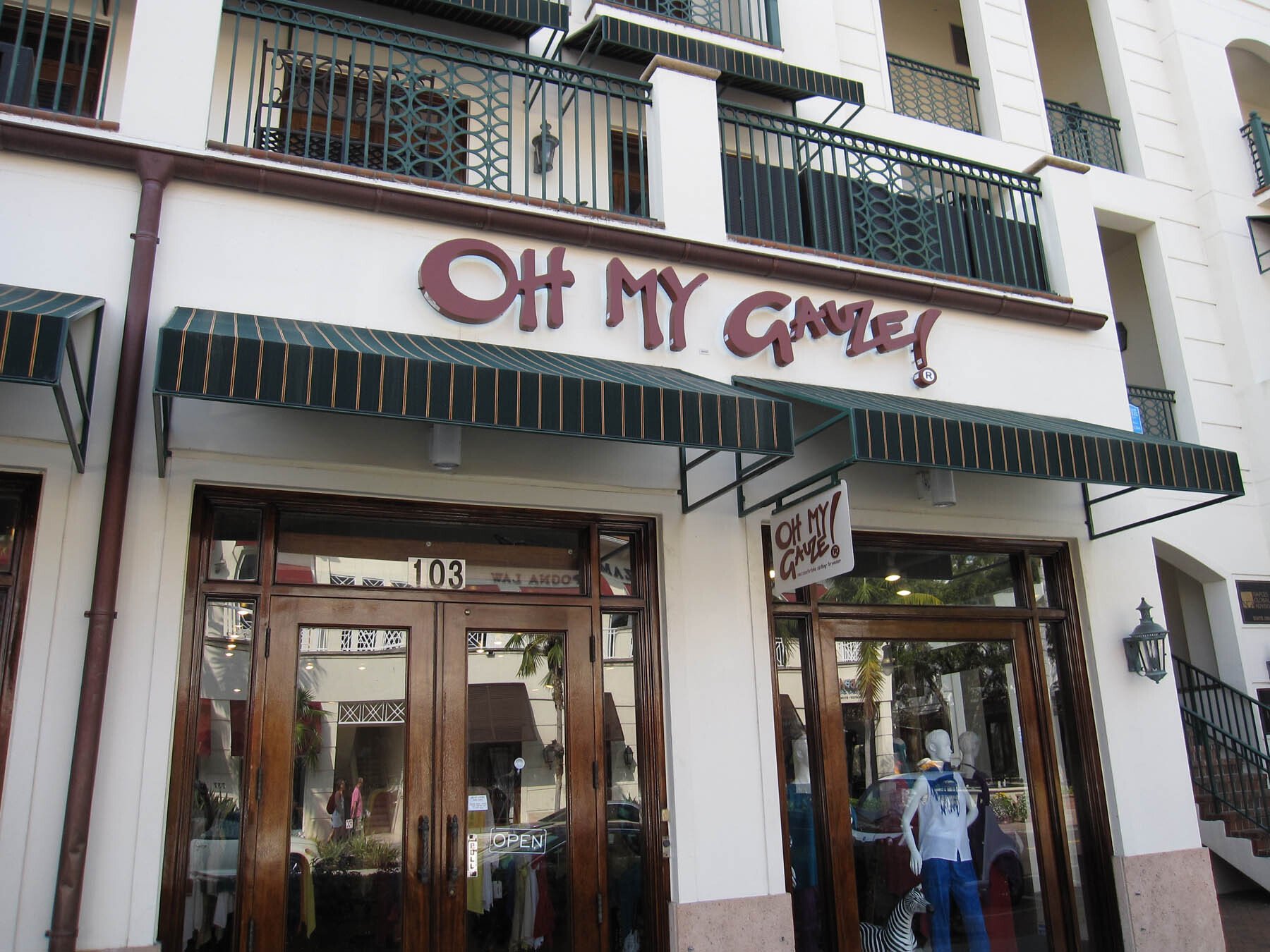 Illuminated Wall Signs | Lykins - Signtek