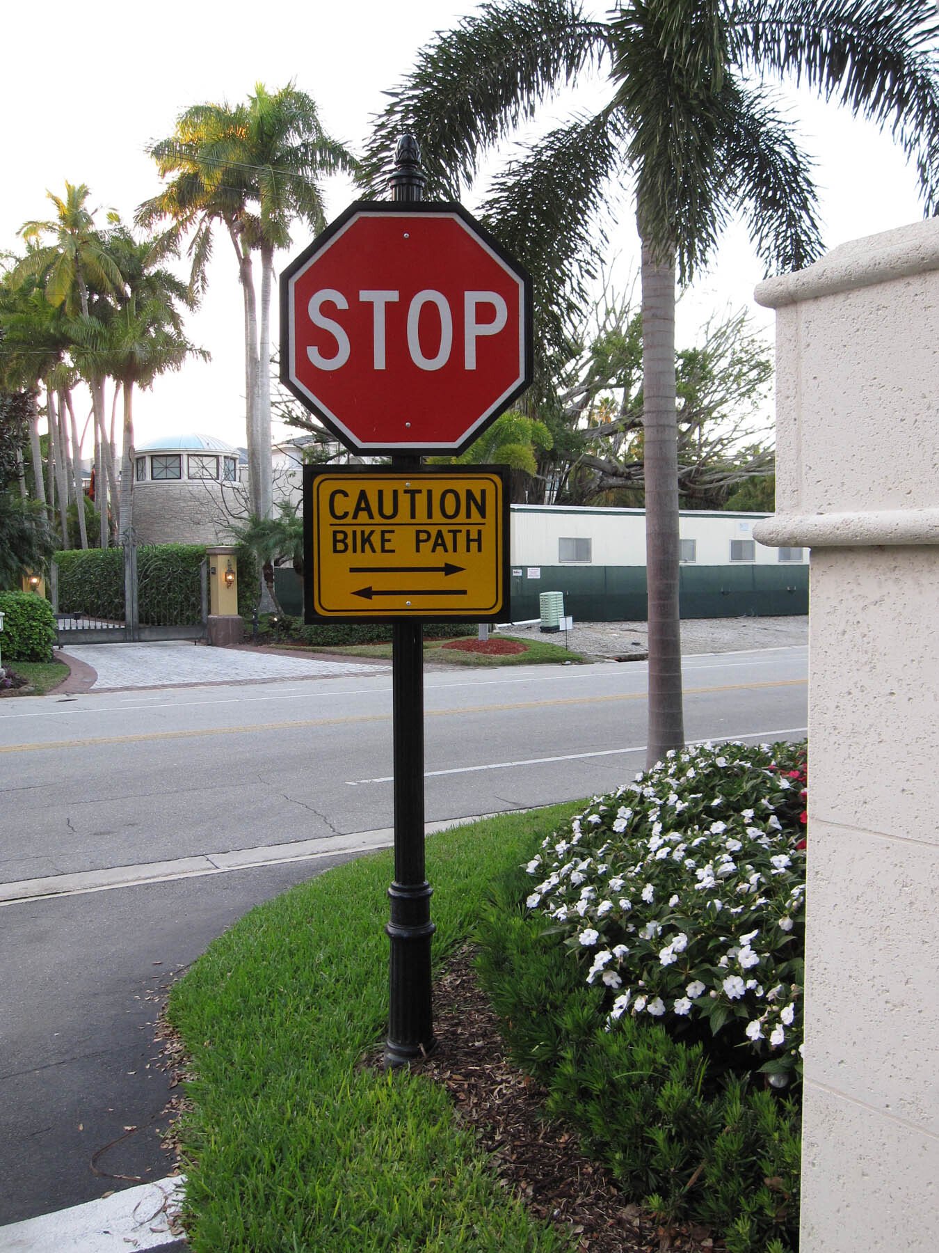 Street & Traffic Signs | Lykins - Signtek