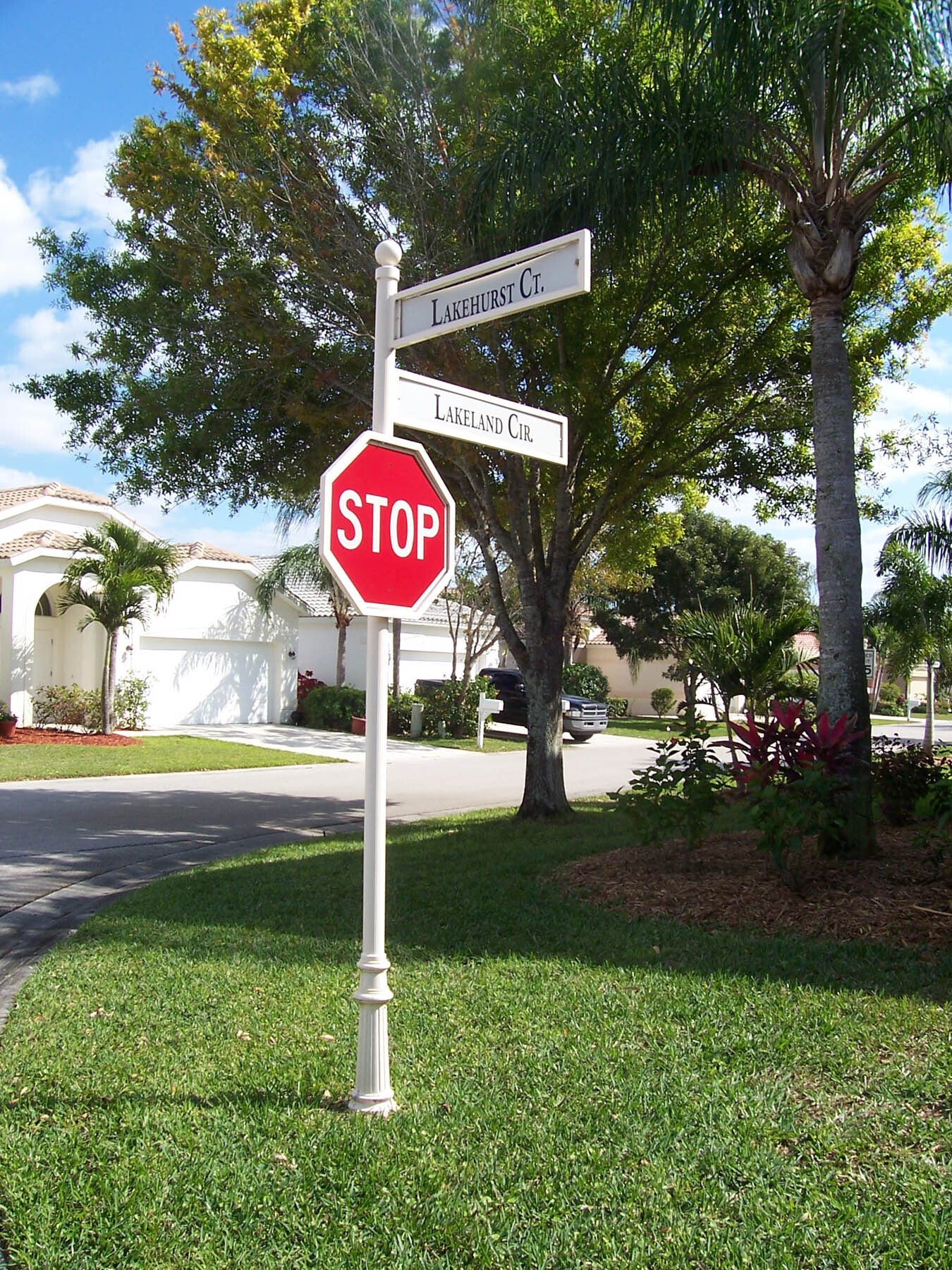 Street & Traffic Signs | Lykins - Signtek