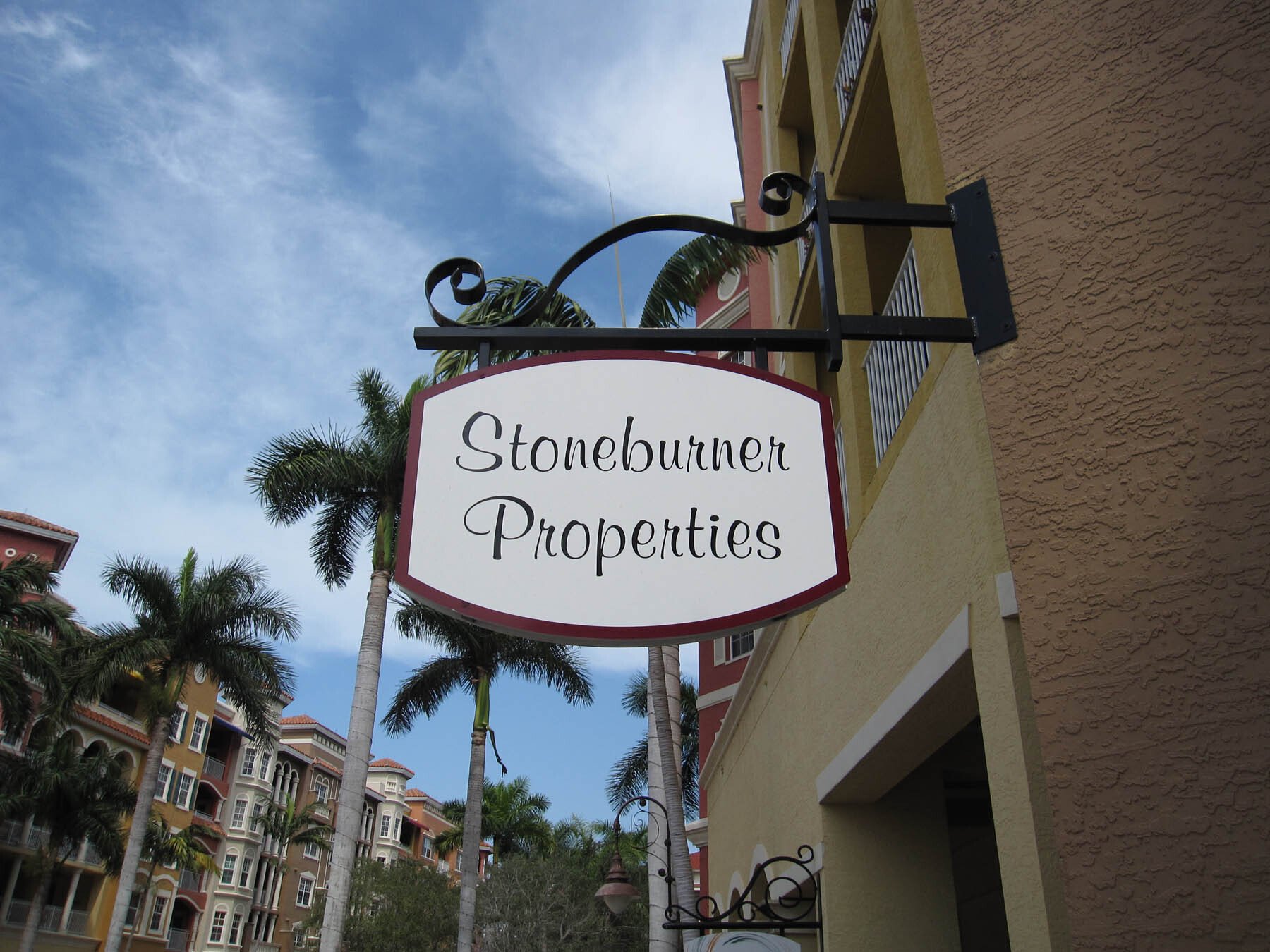 Wall Signs | Lykins - Signtek