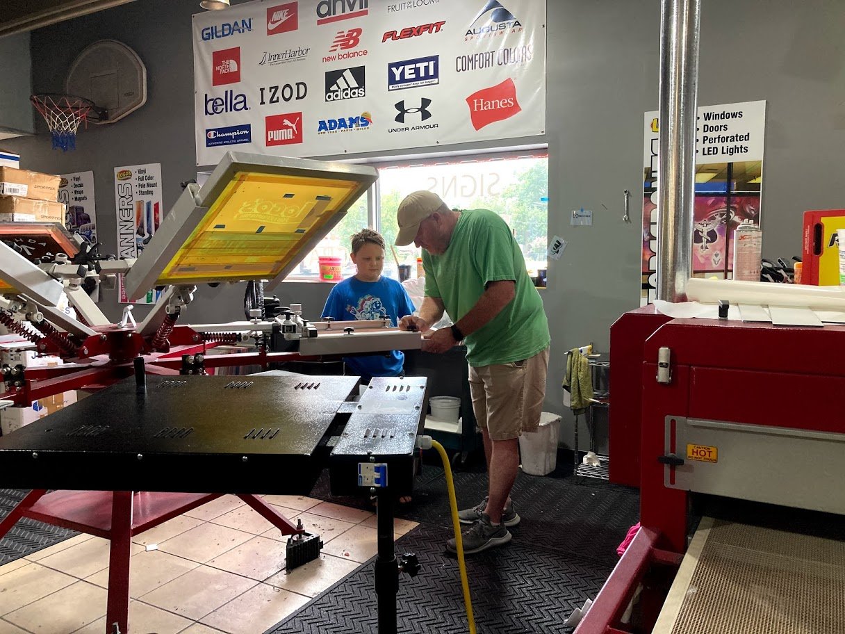 Logo's Signs & Screenprinting in Anderson, SC