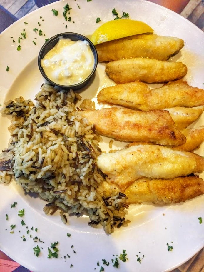 Fin's Eatery and Spirits | All American Food in New Baltimore, MI.