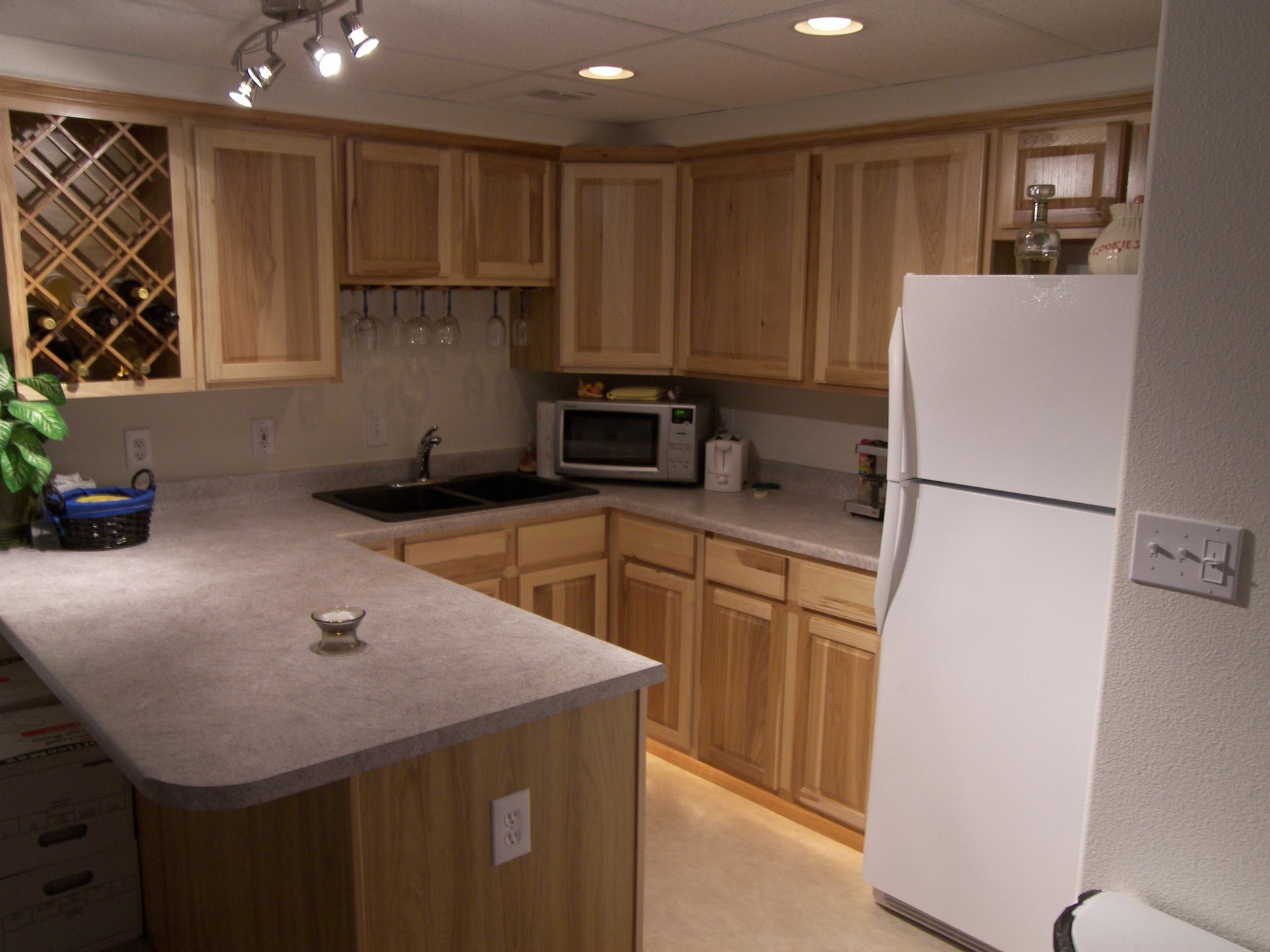 Wet Bars & Kitchenettes | Basement Finishing Colorado | Littleton & Parker