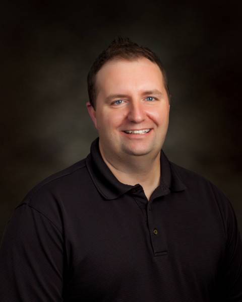 About Our Doctors | Cromwell Family Chiropractic | Decompression