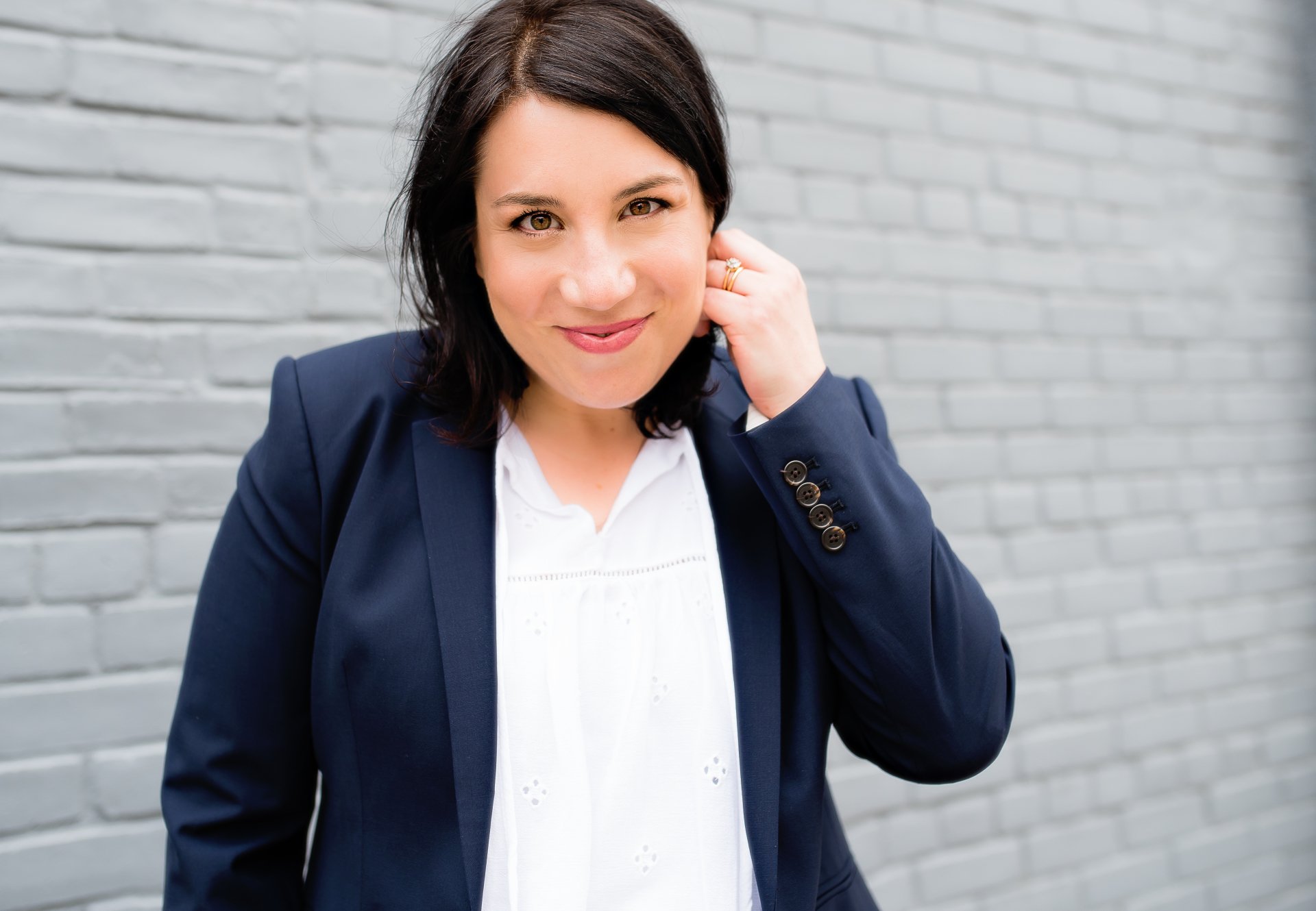 LinkedIn Headshots Dos and Don'ts | Stacey Naglie Photography