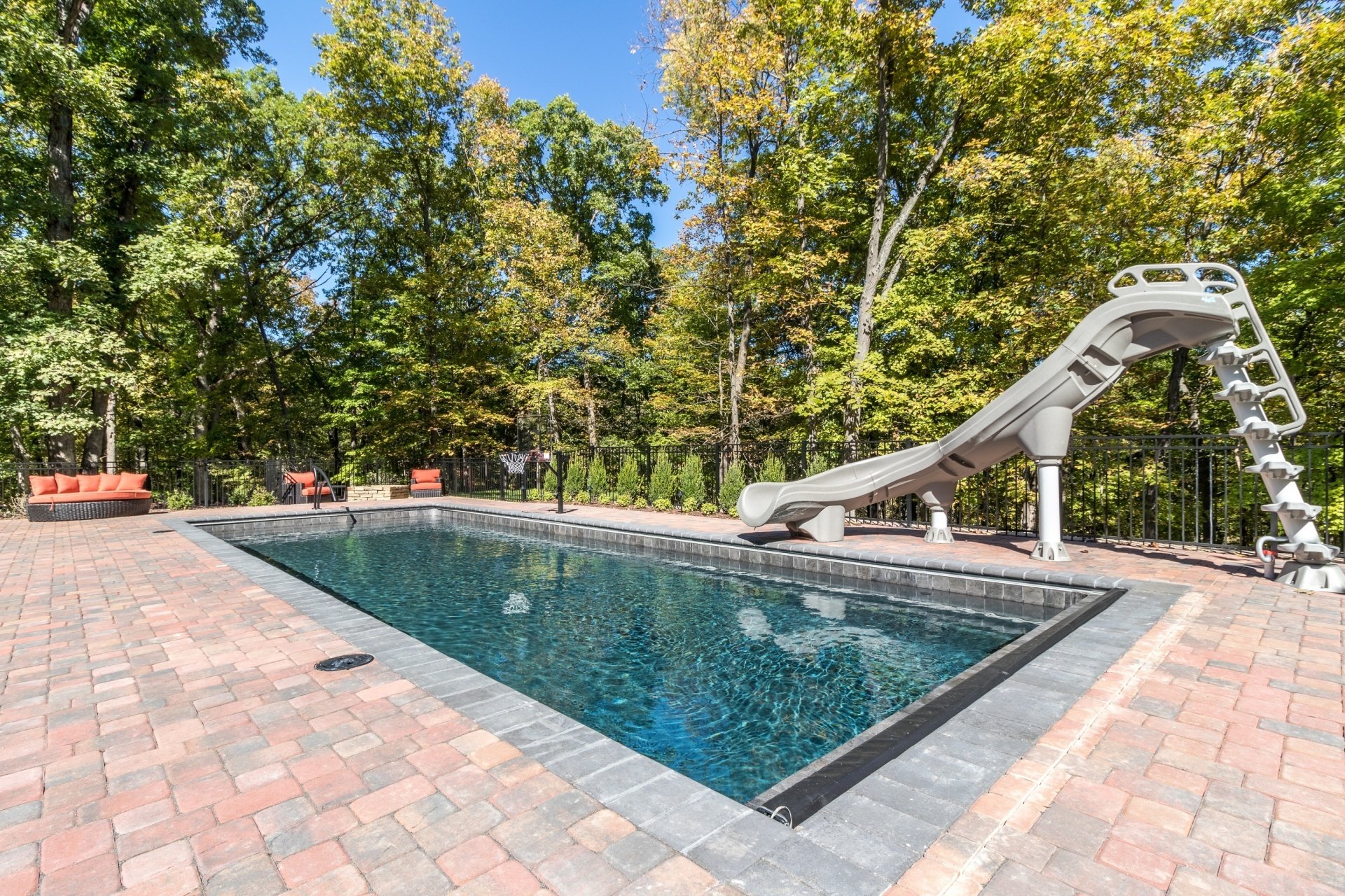 Fiberglass Pools in Mid-Missouri | Columbia Pool & Spa | Inground Pool