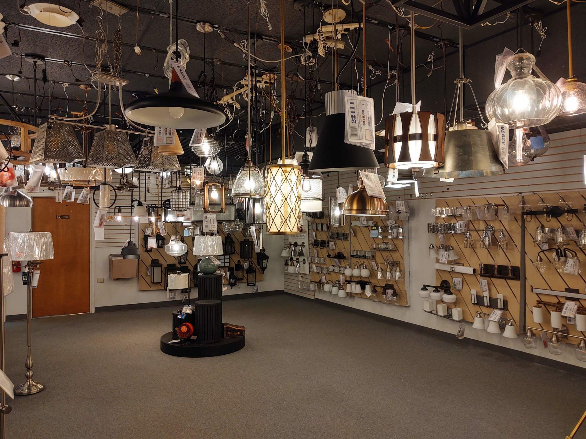 Factory Lighting Center