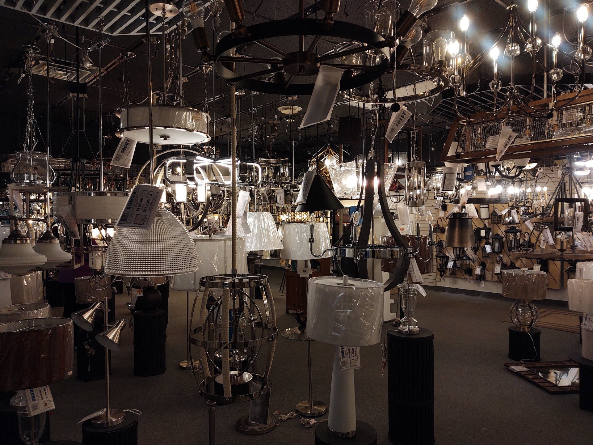 Factory Lighting Center