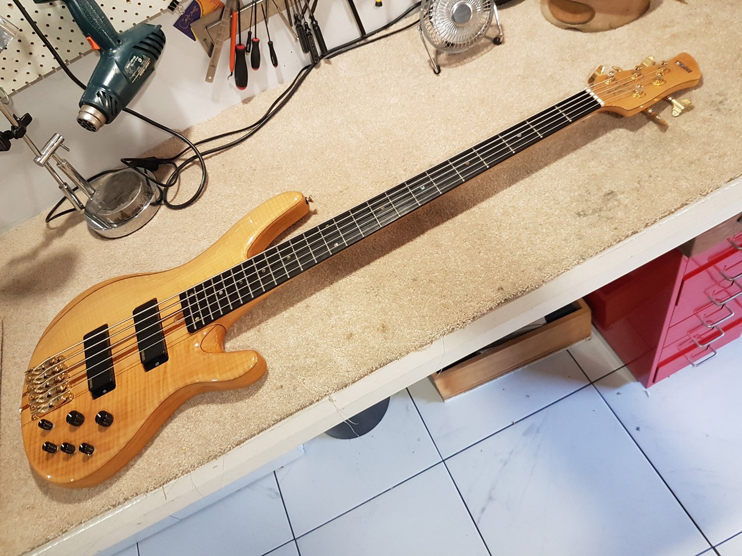 The Guitar PitStop | Stringed Instrument Repairs, Mods & Builds