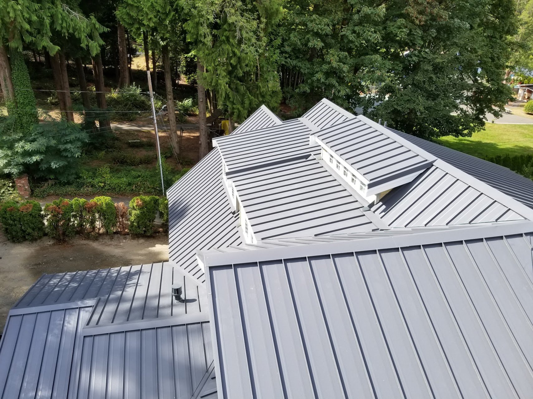 Roofing Contractor Issaquah WA | Nash Roofing