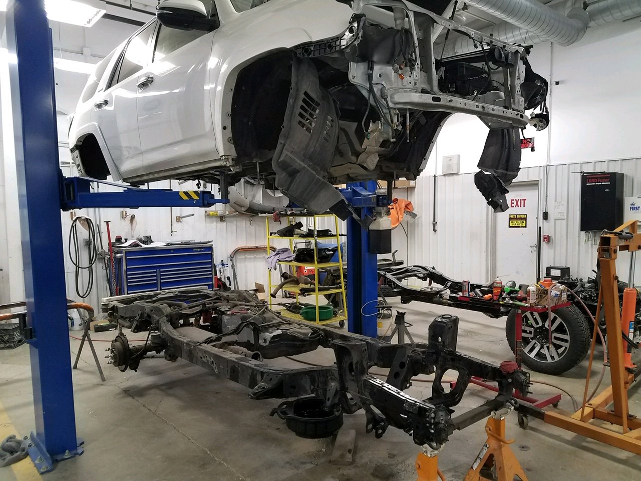 Professional Collision Repair | Spokane, WA | American Way Collision Center