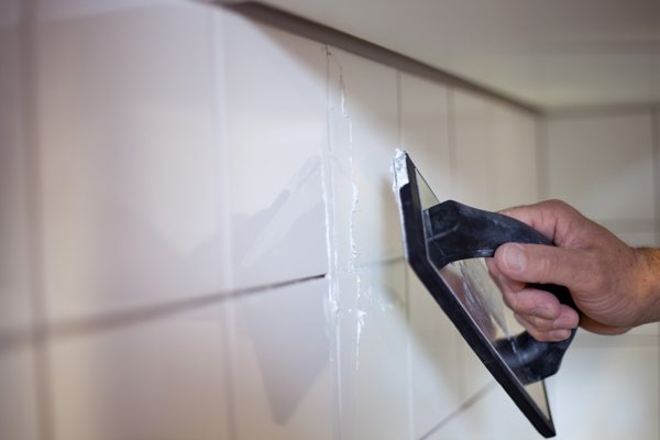 Professional Tile Regrouting in Perth | Regrout Services | Regrout Services