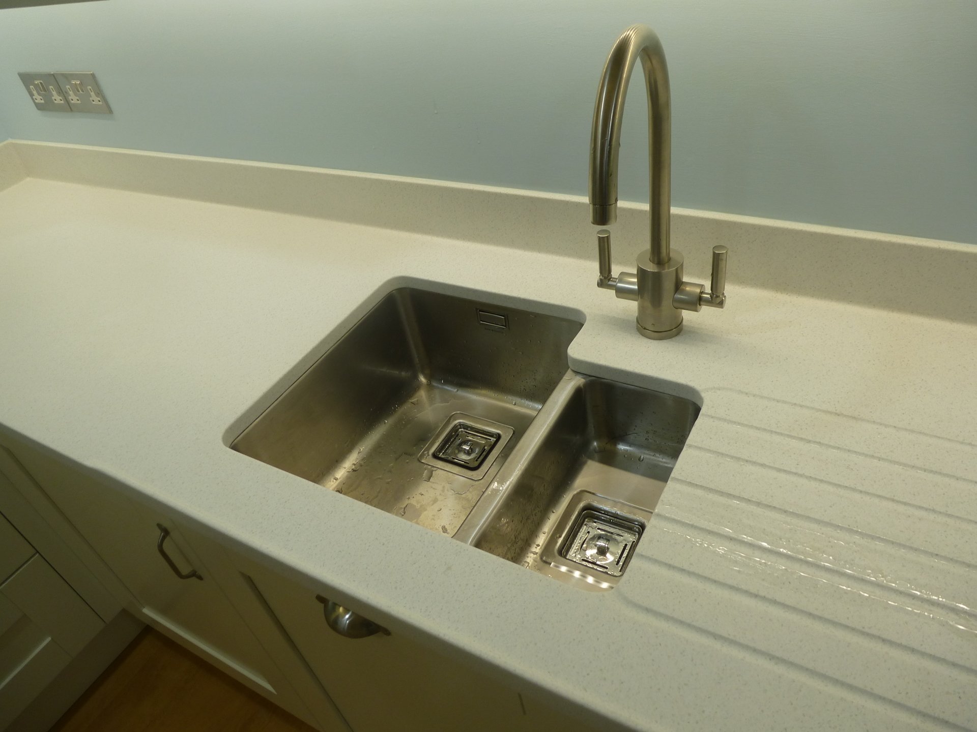 Tristone,Tristone Worktops,Tristone Solid Surface Worktops,isle of man ...