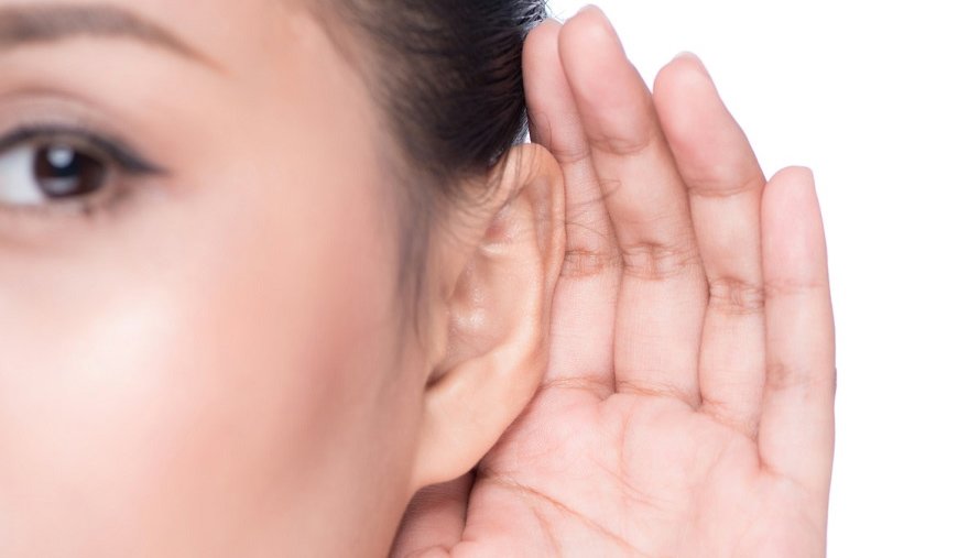 Trattare il calo dell'udito per il benessere emotivo nella terza età