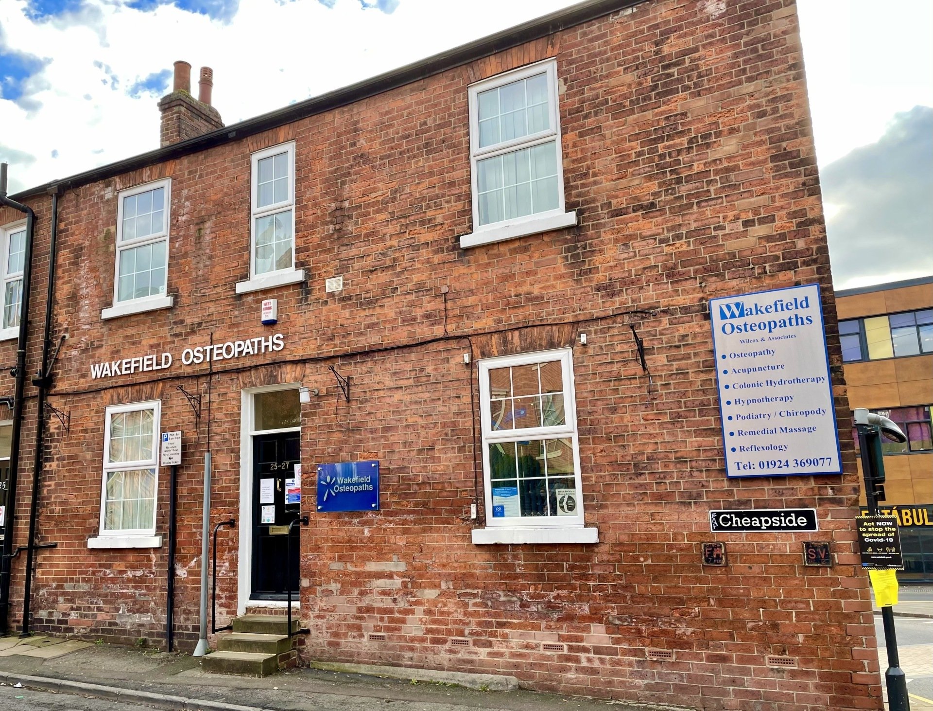 Visit our osteopathy clinic in Wakefield