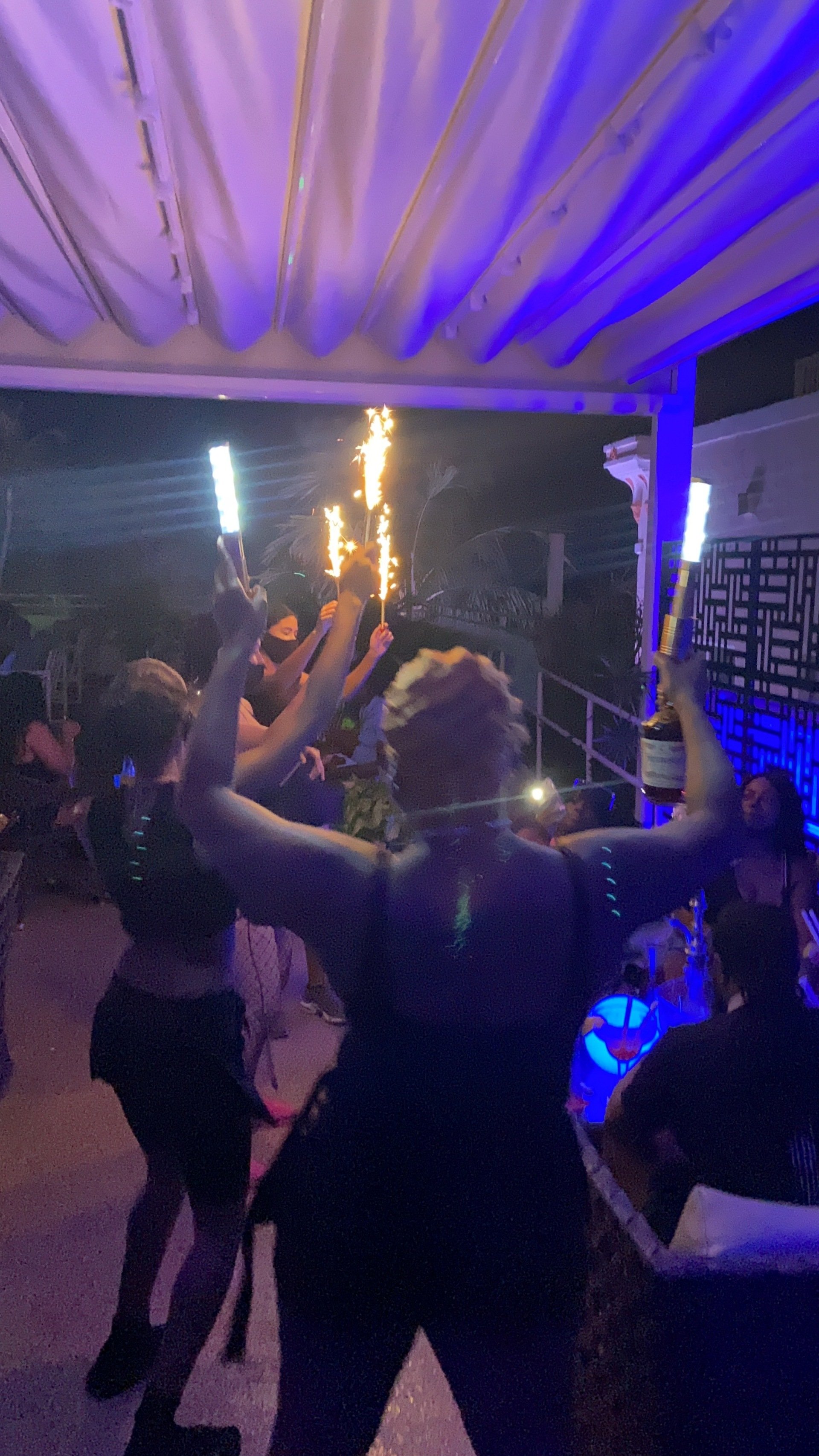 Voodoo Nightclub & Rooftop Lounge | Best Hookahs on Ocean Dr