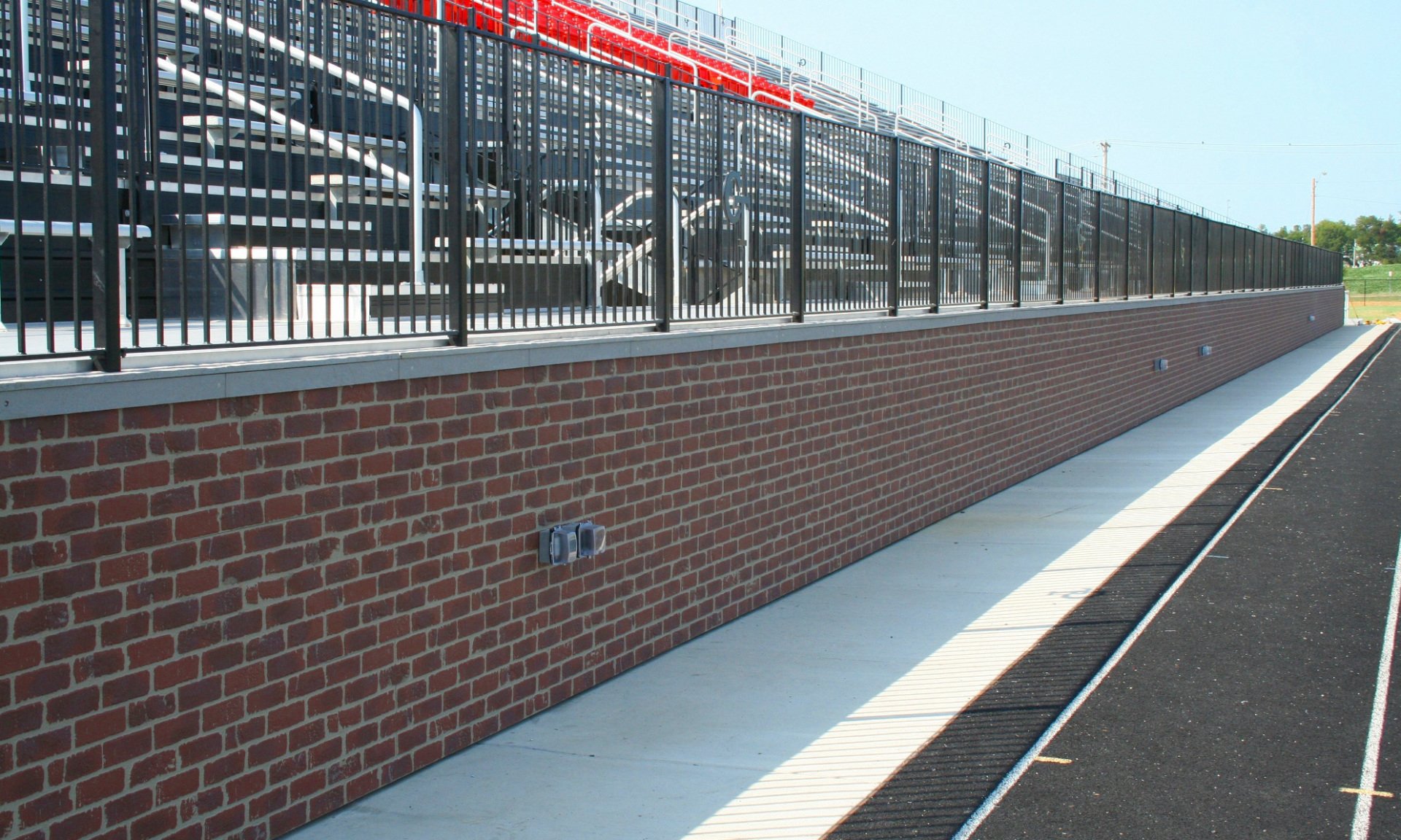 Hanson Sports - Closure Systems