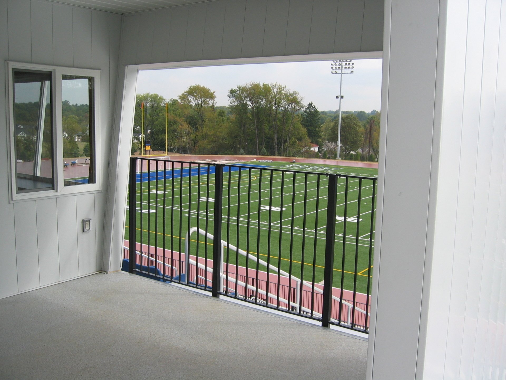 Hanson Sports - Press Boxes
