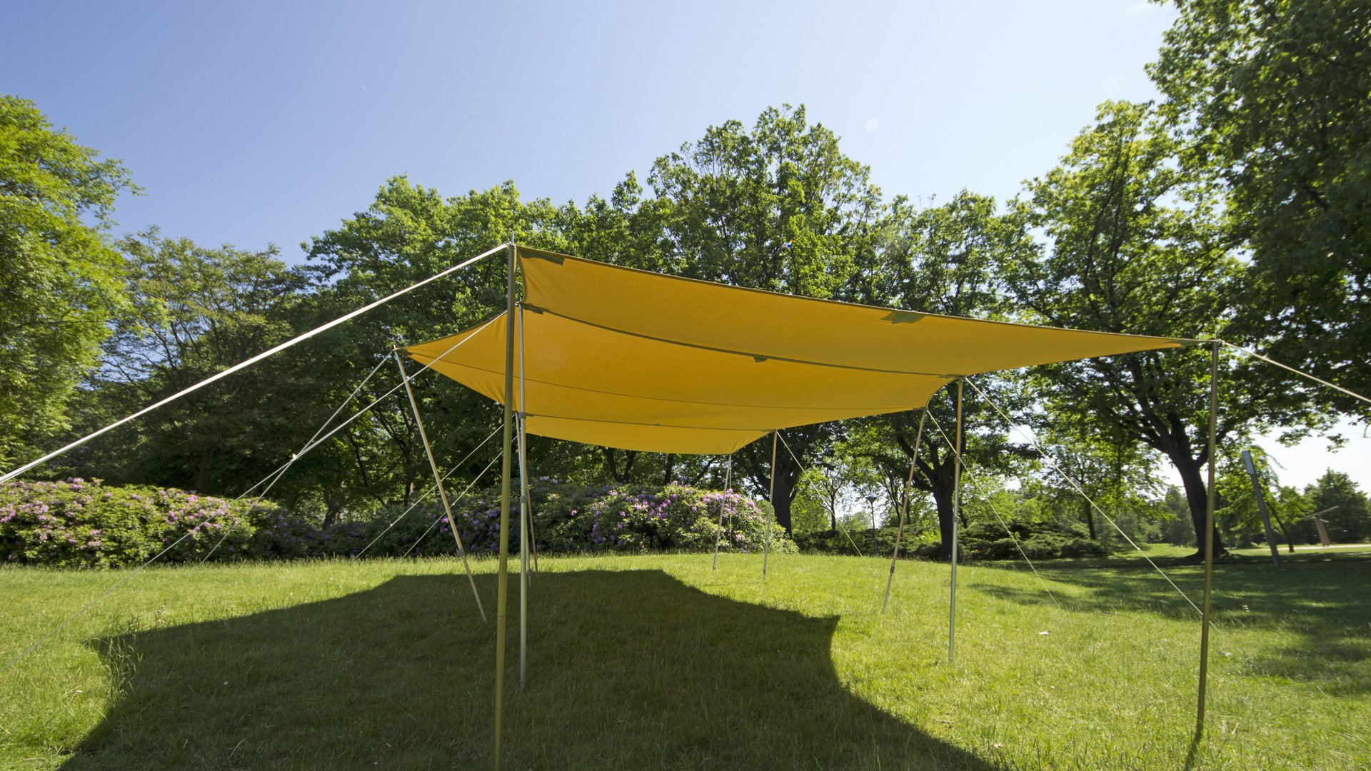 Atomatent, katoenen piramidetenten, luifels en verandazeilen