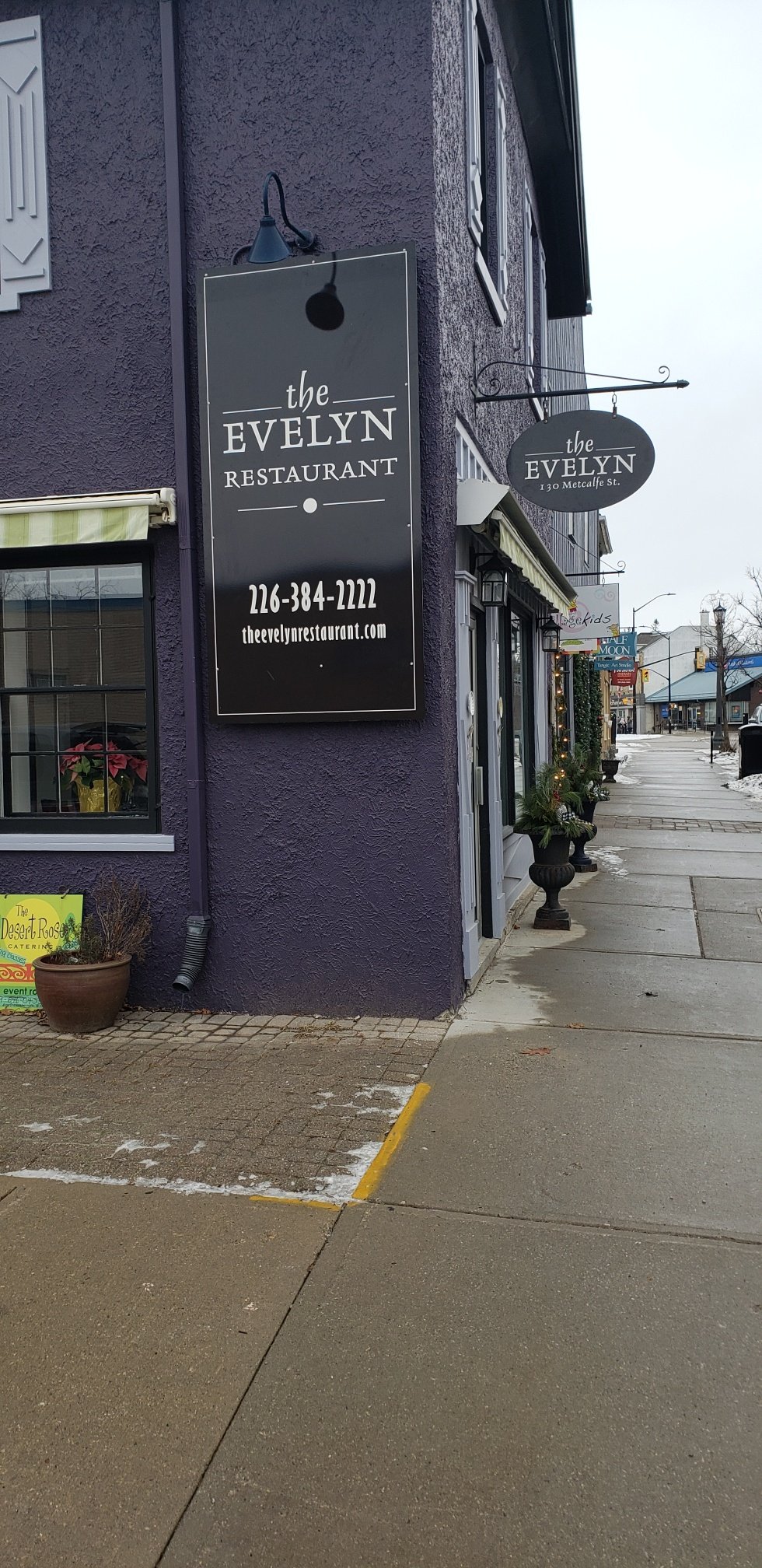 Aluminum Signs - Custom Signs & Graphics