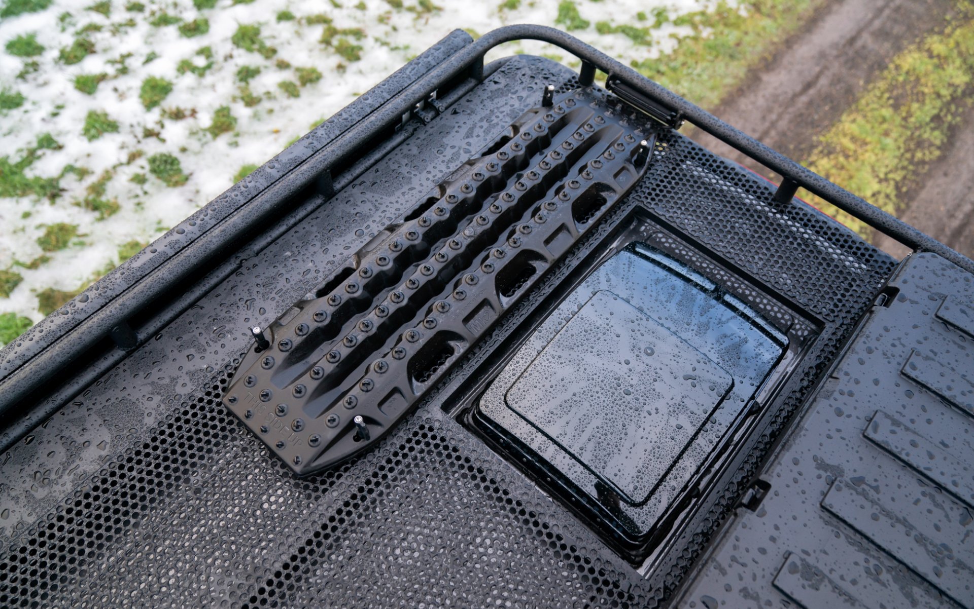 LAKEHOUSE | Benchmark Vehicles