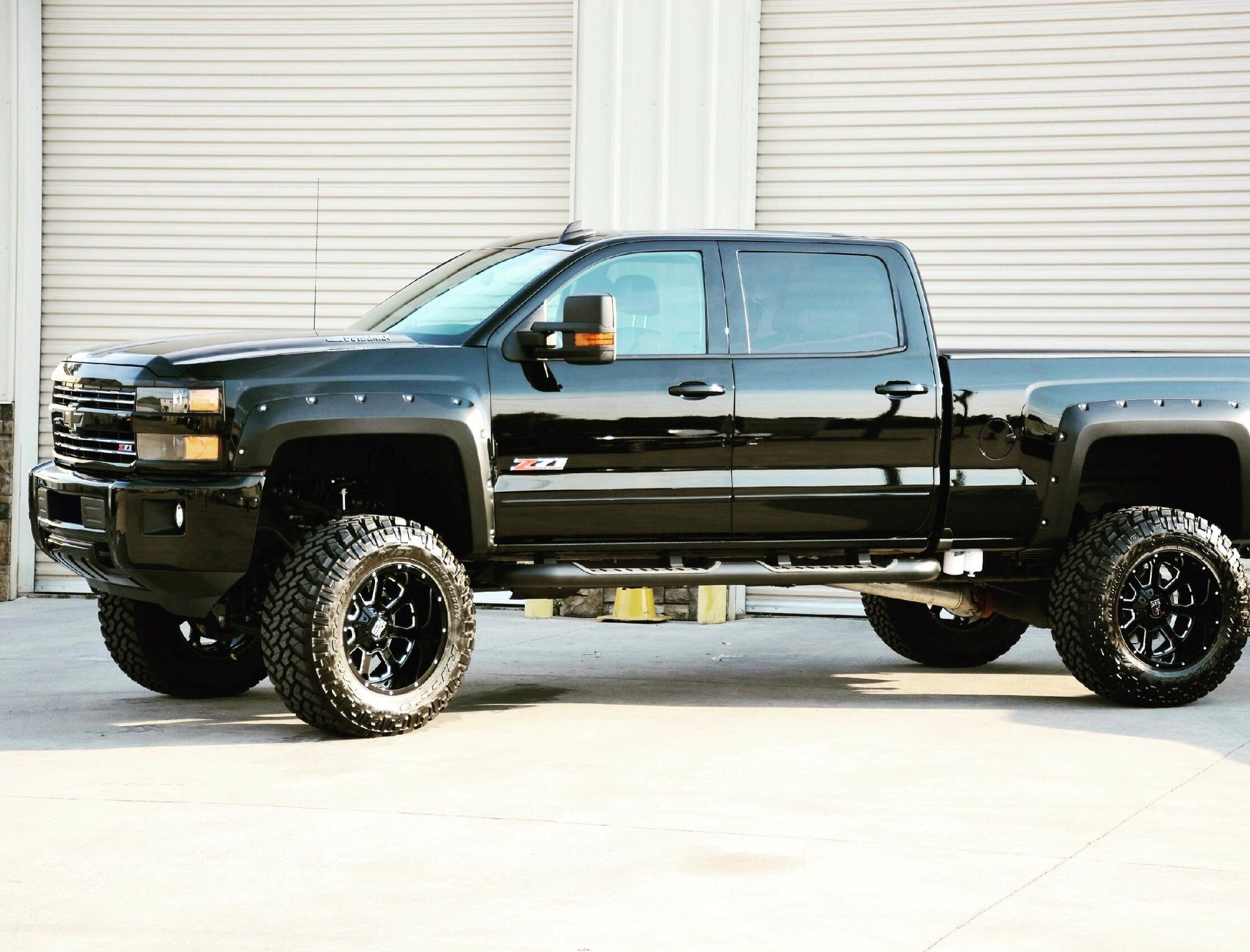 Americas Truck And Hitch