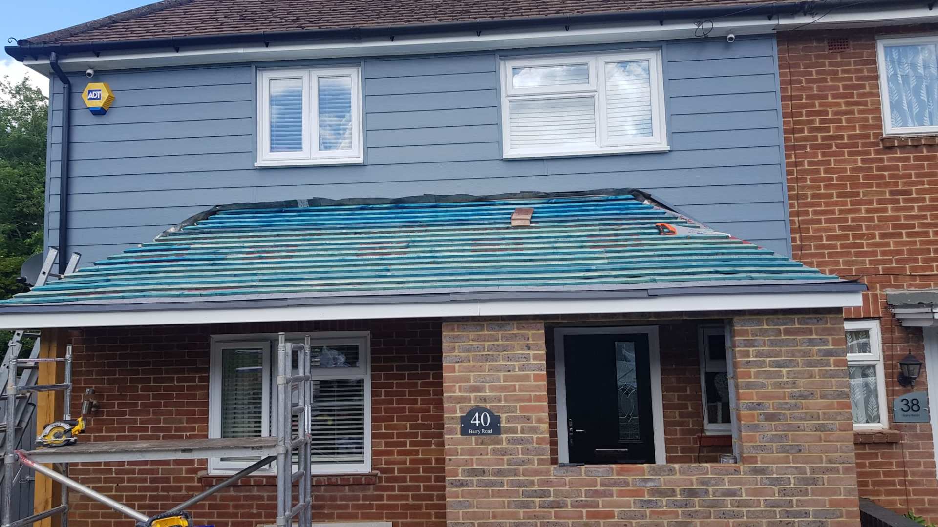 Roofer | Southern Roofing Ltd