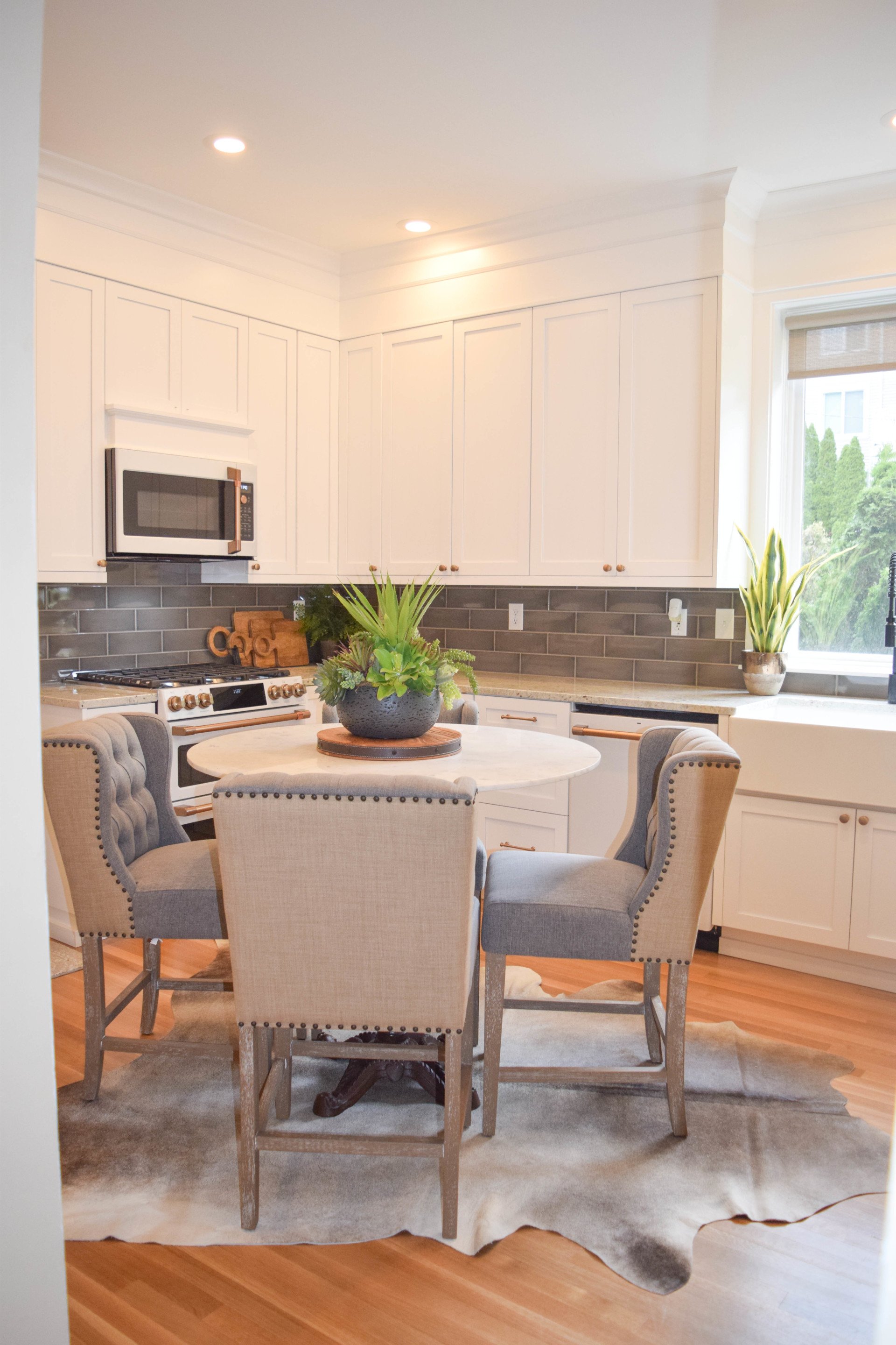 CL Designs - Interior design services and furniture + decor