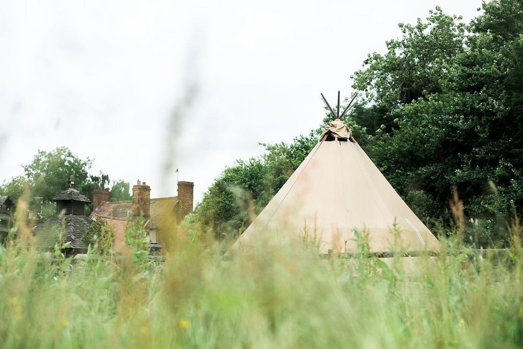 The Orange Tree, Chadwick End - Tepee - Lovely Pubs