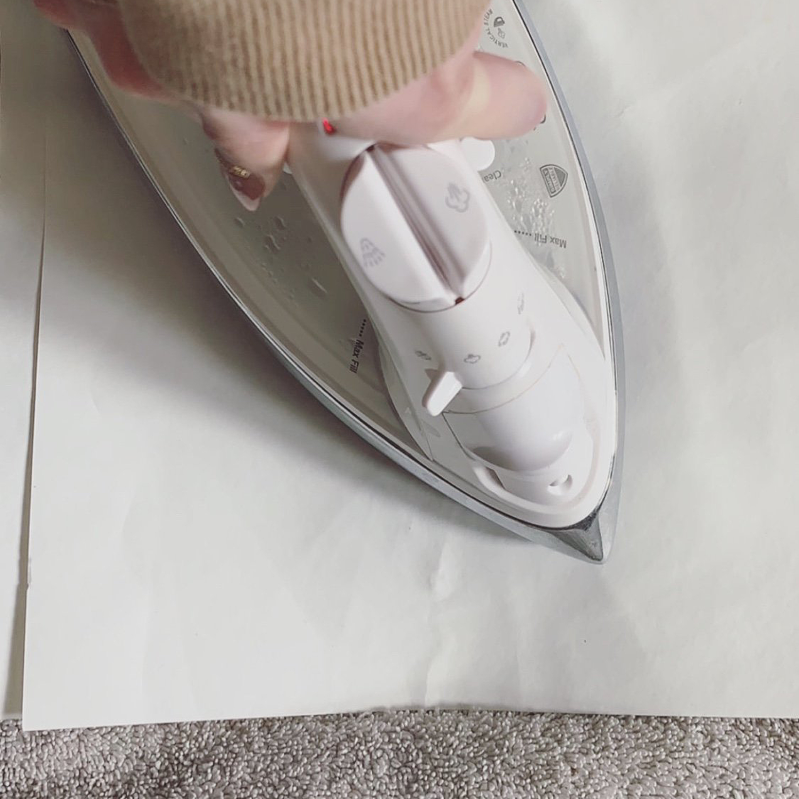 HOW-TO: HAND-PRESSED BOTANICALS