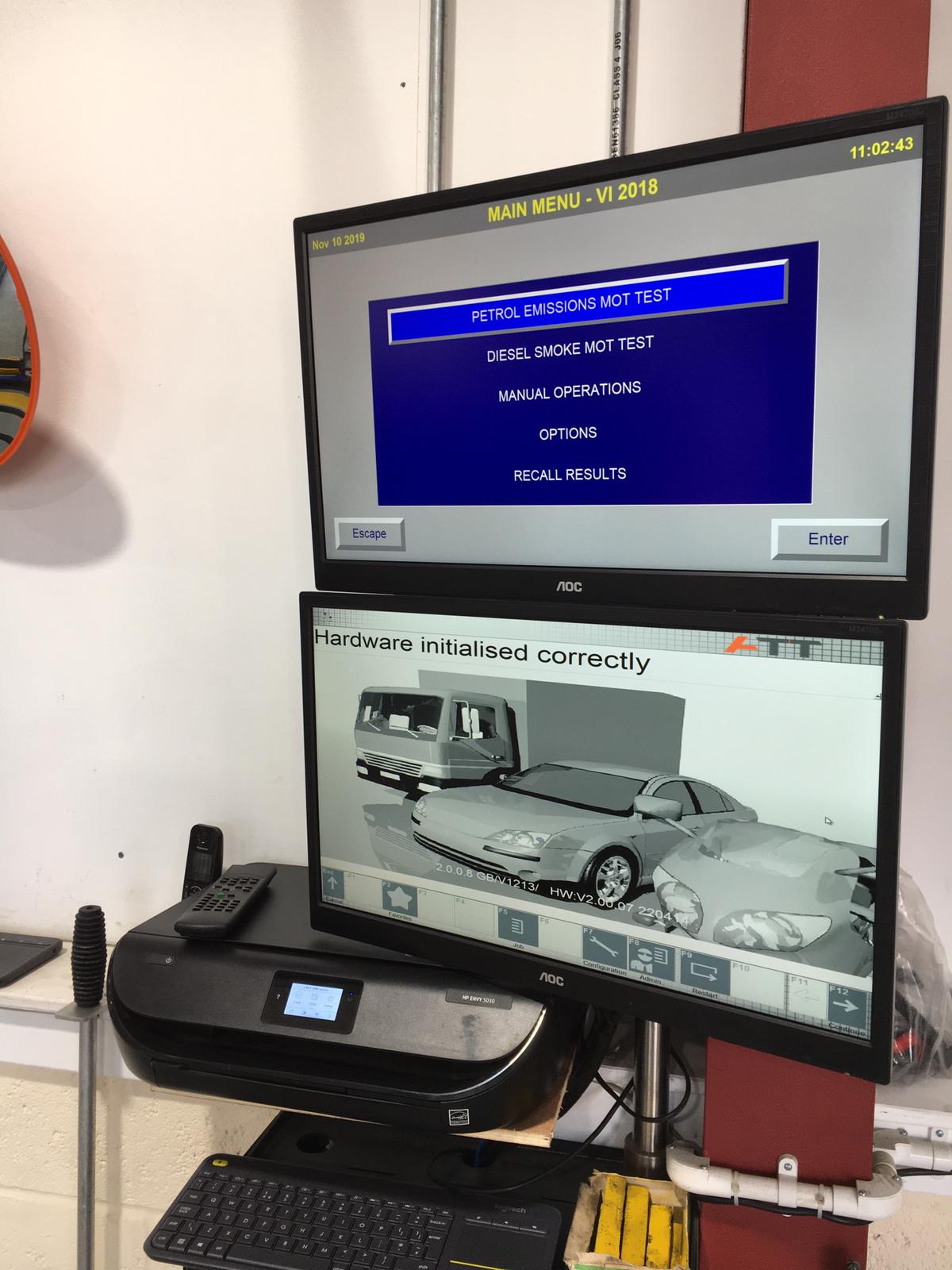 Home page to KDB Autos Ltd - MOT - Servicing - Tyres - Exhaust