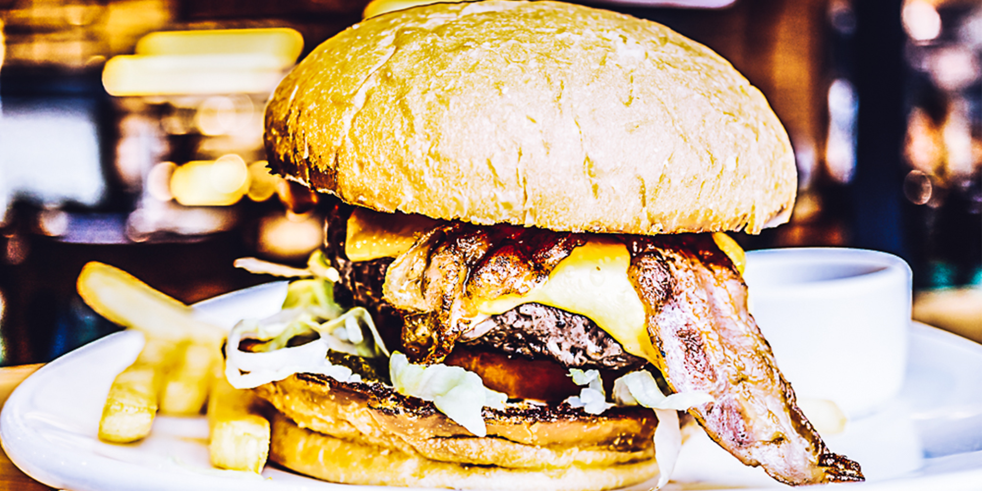 Tavern at Bown Crossing - Steak, Seafood, Sushi, Sandwiches in Boise