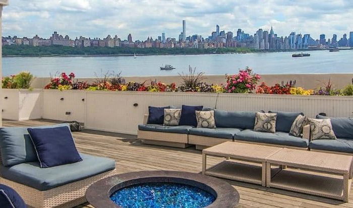 The Oyster at Edgewater Harbor - Smart Realty Inc