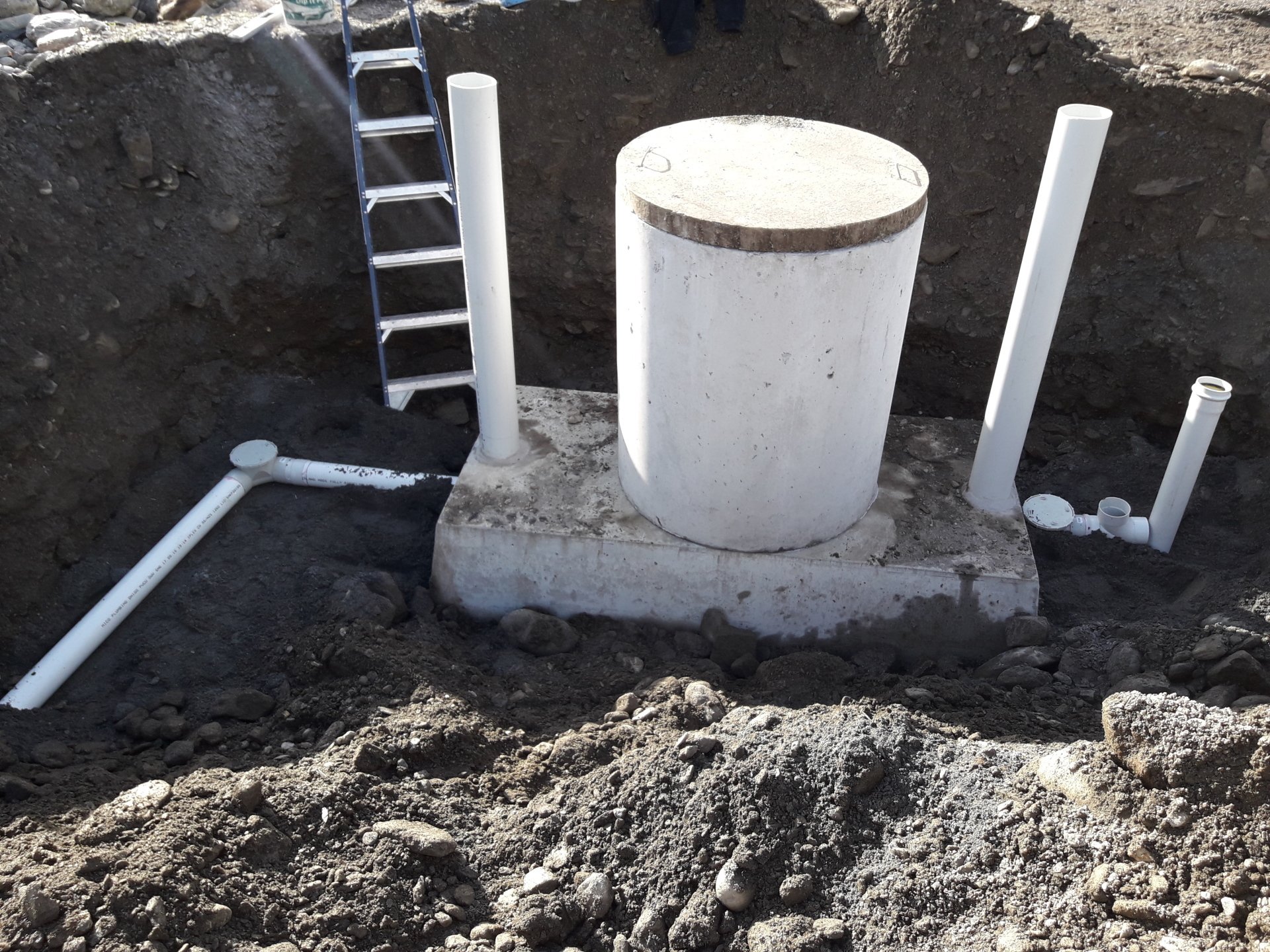 Paul Tha Plumber, West Coast plumbing, gasfitting, drainlaying and Heating