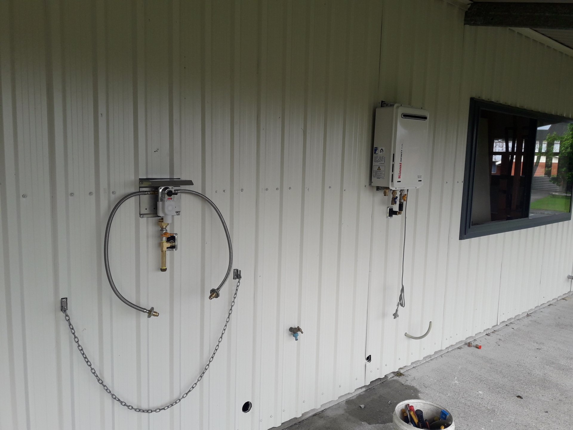 Paul Tha Plumber, West Coast plumbing, gasfitting, drainlaying and Heating