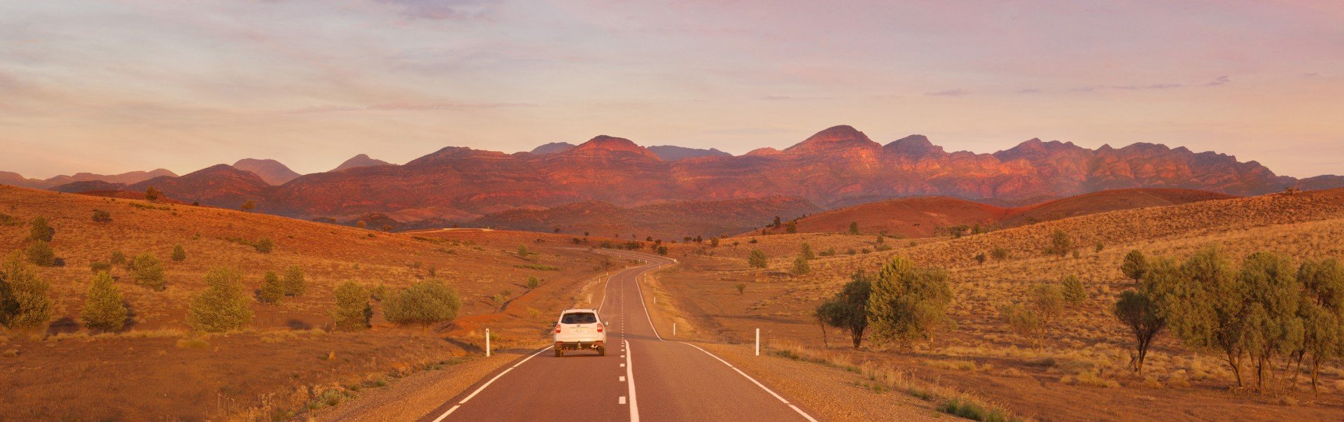 Stress-free travel planning to Australia.