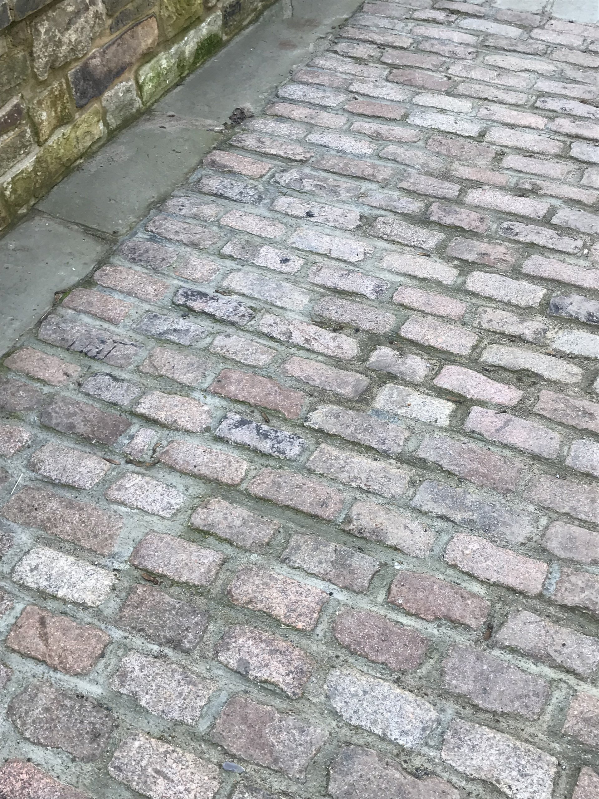 Handmade bricks | Ken Cunningham Reclaimed Stone