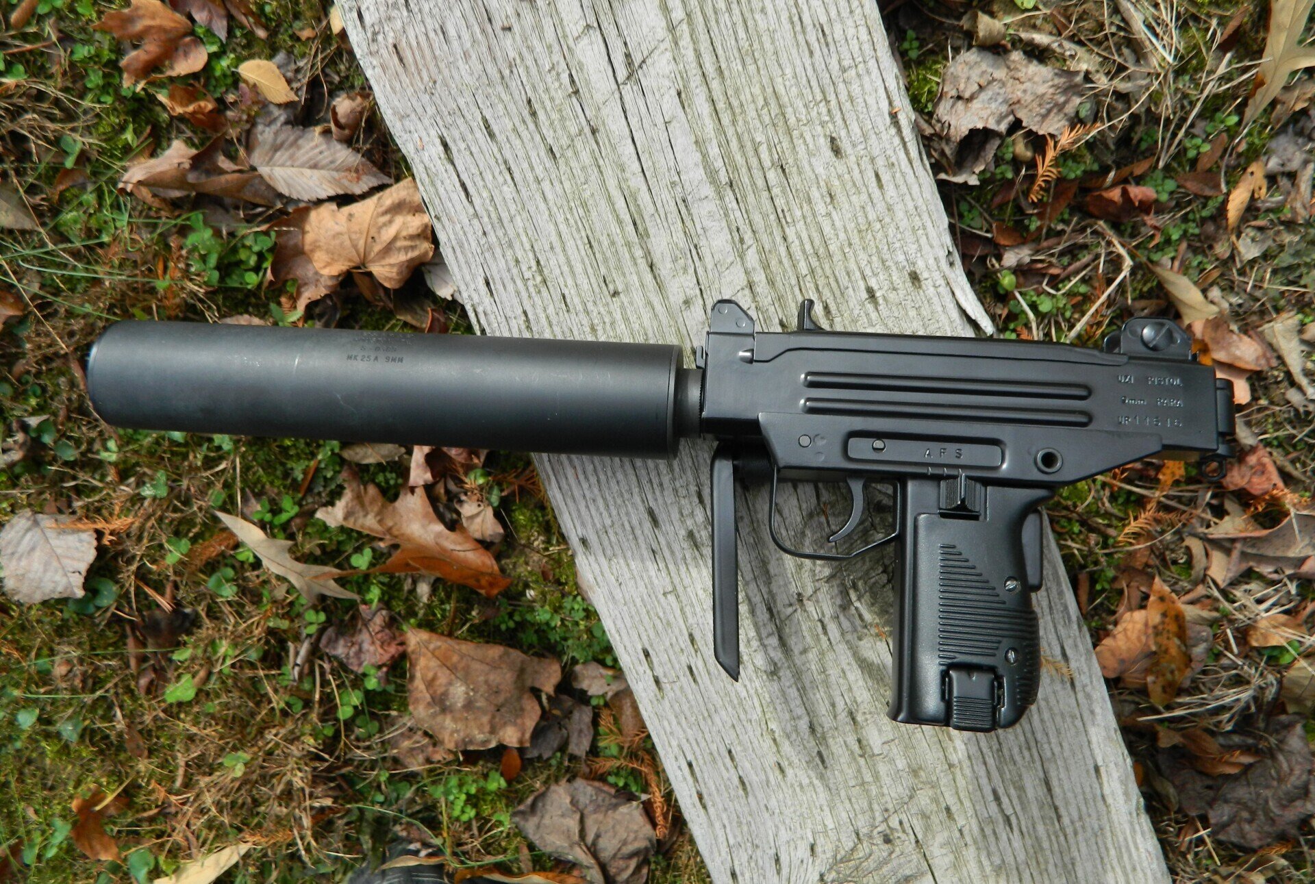 Micro Uzi Machine Pistol with S.C.R.C. Suppresser SOLD