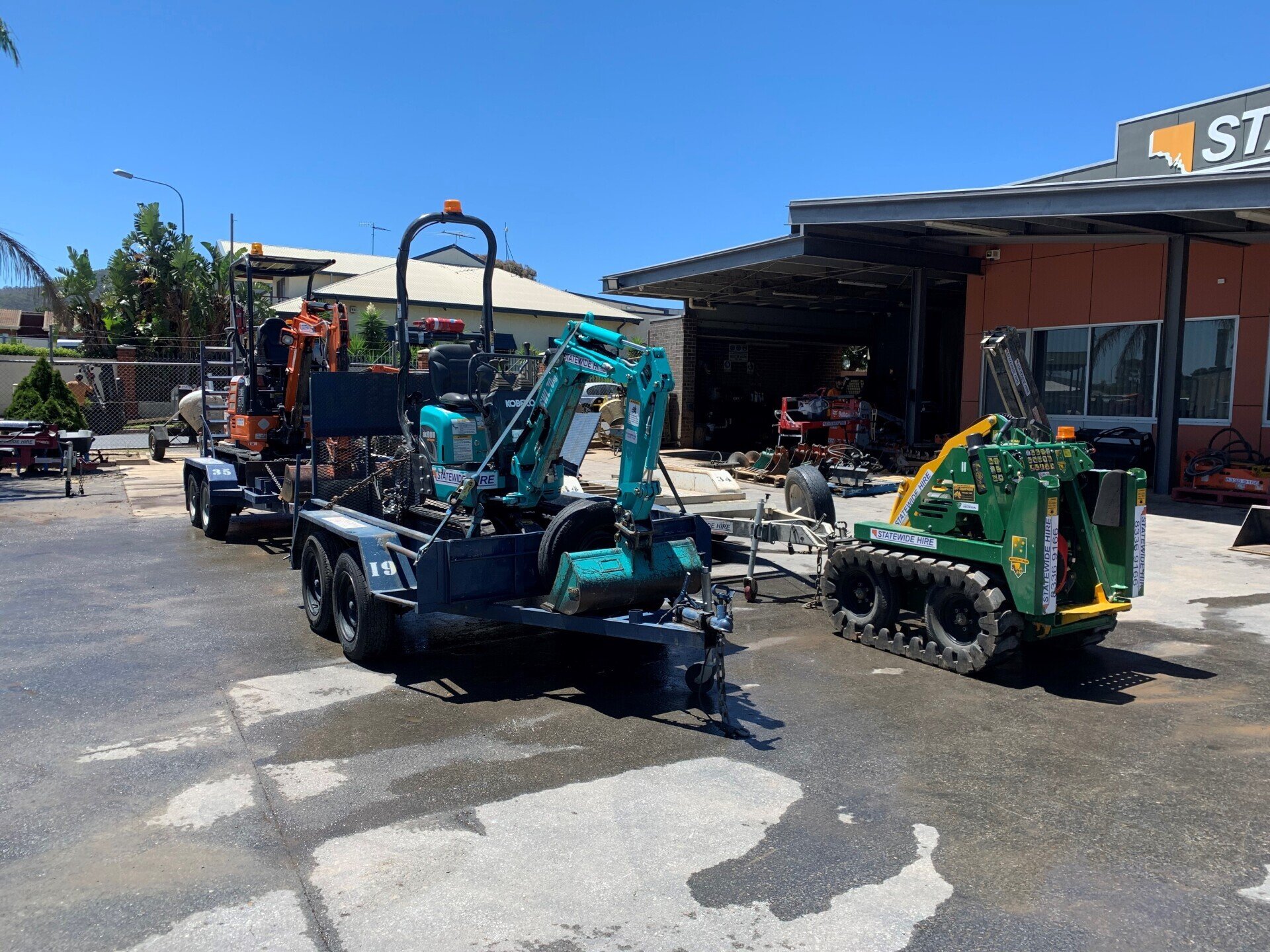 Skid Steer Hire-Mini Loader Hire-Dingo/Kanga/Bobcat Hire Adelaide