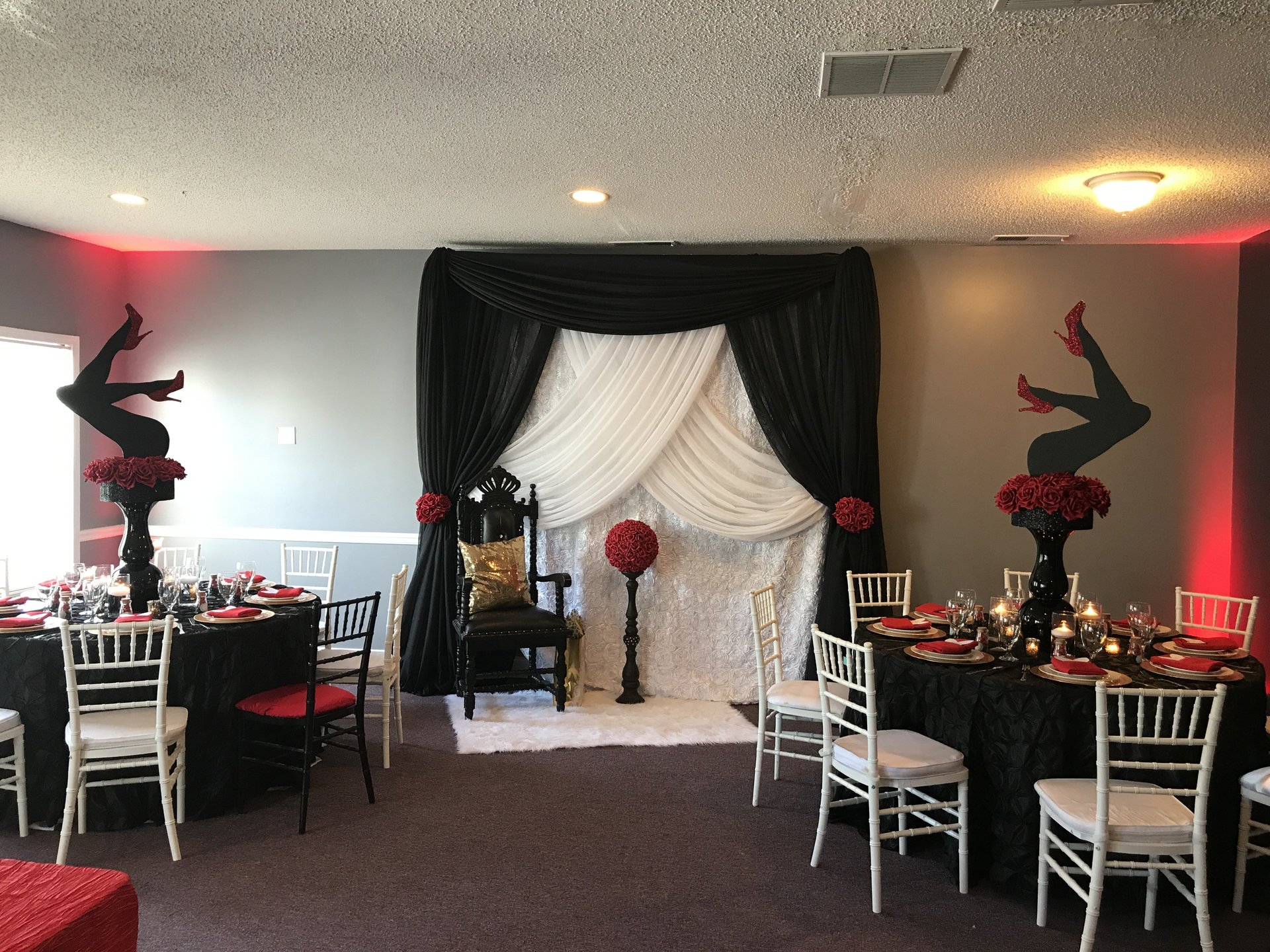 Party Divas - Atlanta Balloon Decor, Wedding & Party Decor