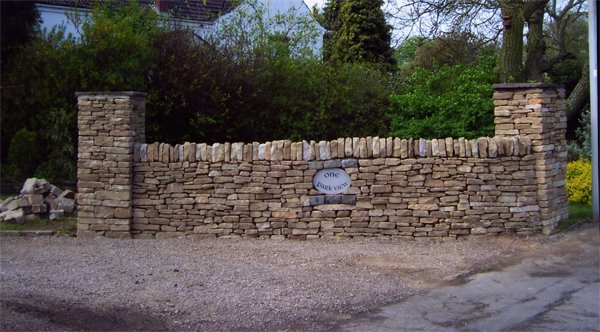 Stone wall examples | Parsonage Walling Ltd