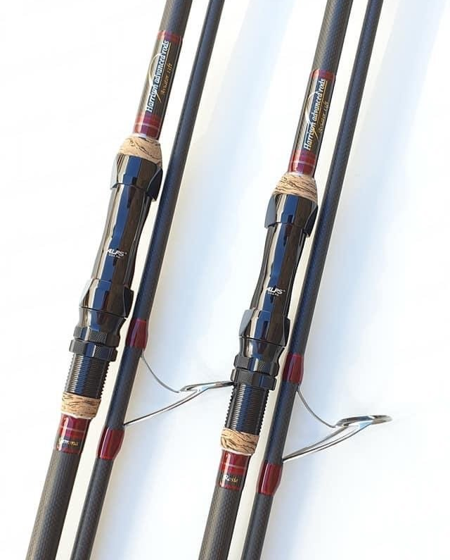 Custom built fishing rods, fishing rod repairs & re-builds