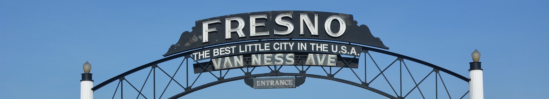 Rent a party bus in Fresno Ca | Party Buses with Bathrooms