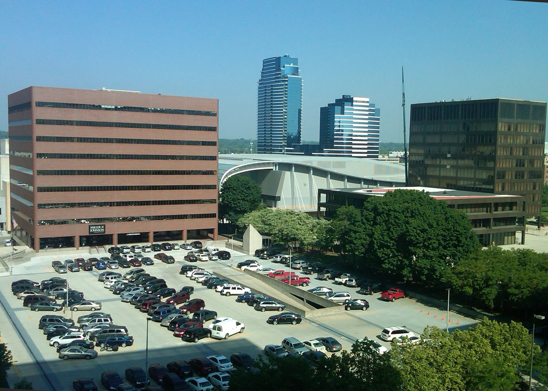Calder Plaza Building Scalable Value Concepts - Daverman Architecture ...